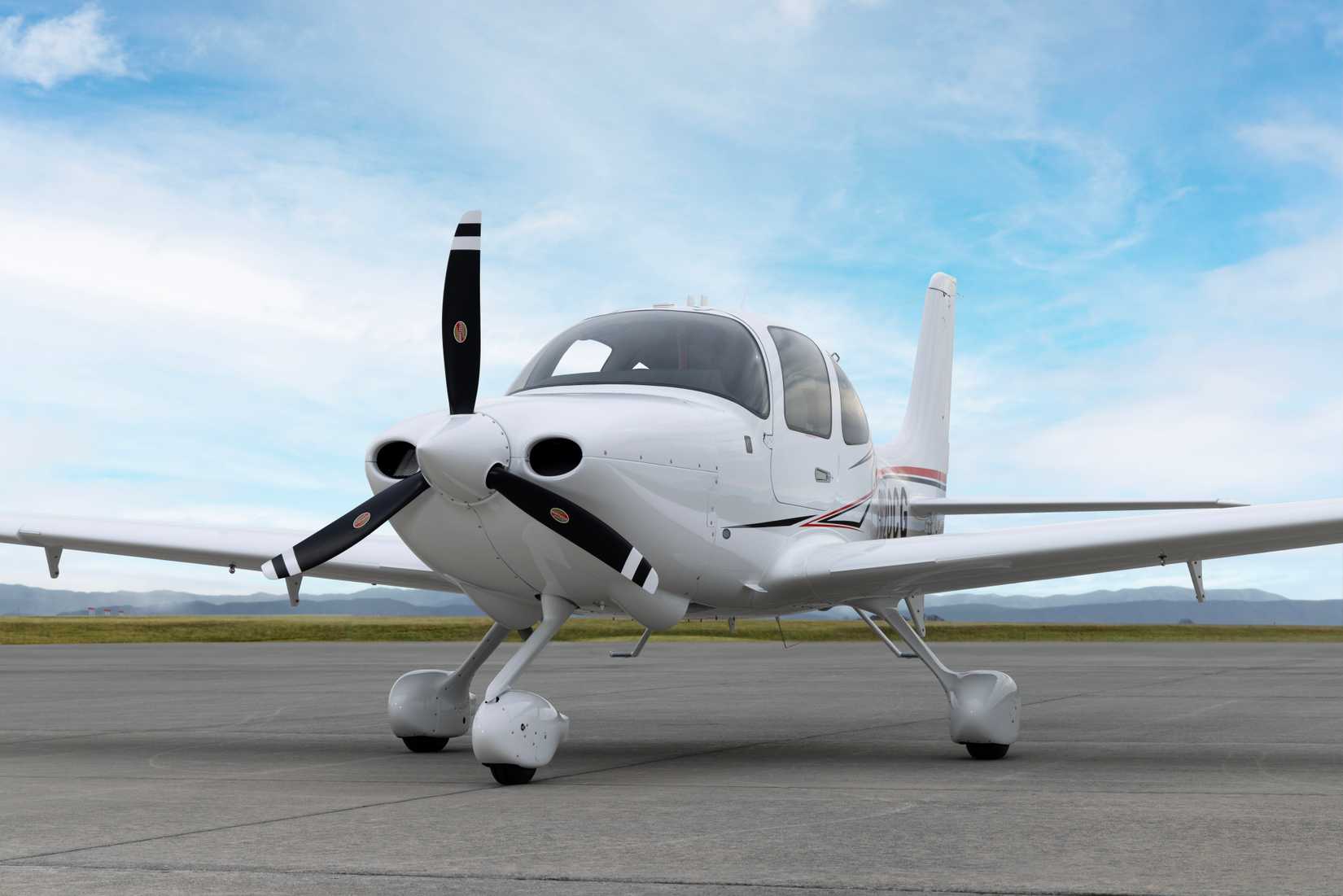 A List Of 4 Cirrus Built Aircraft