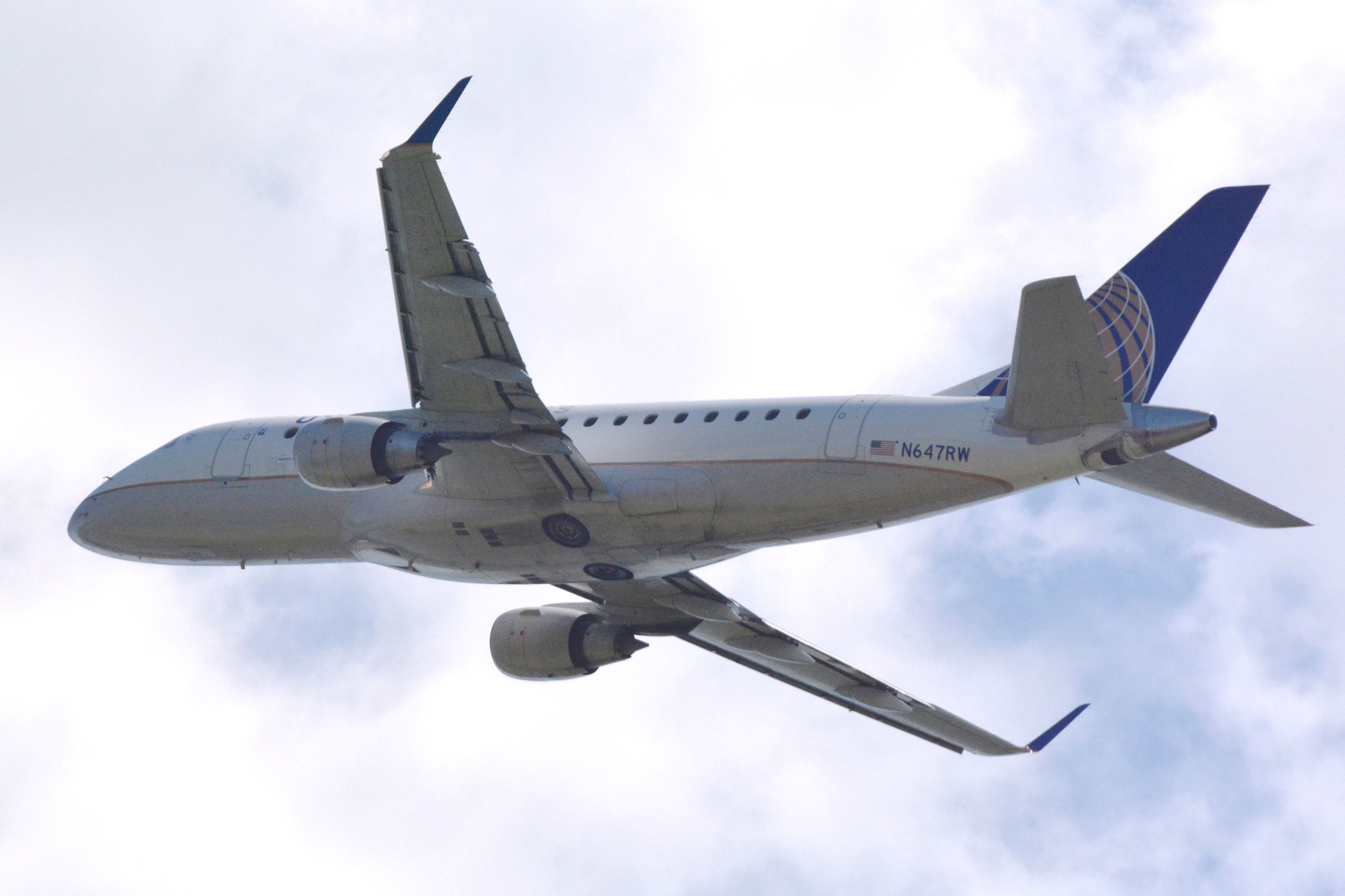 The 10 Longest Embraer E170 Routes In The US