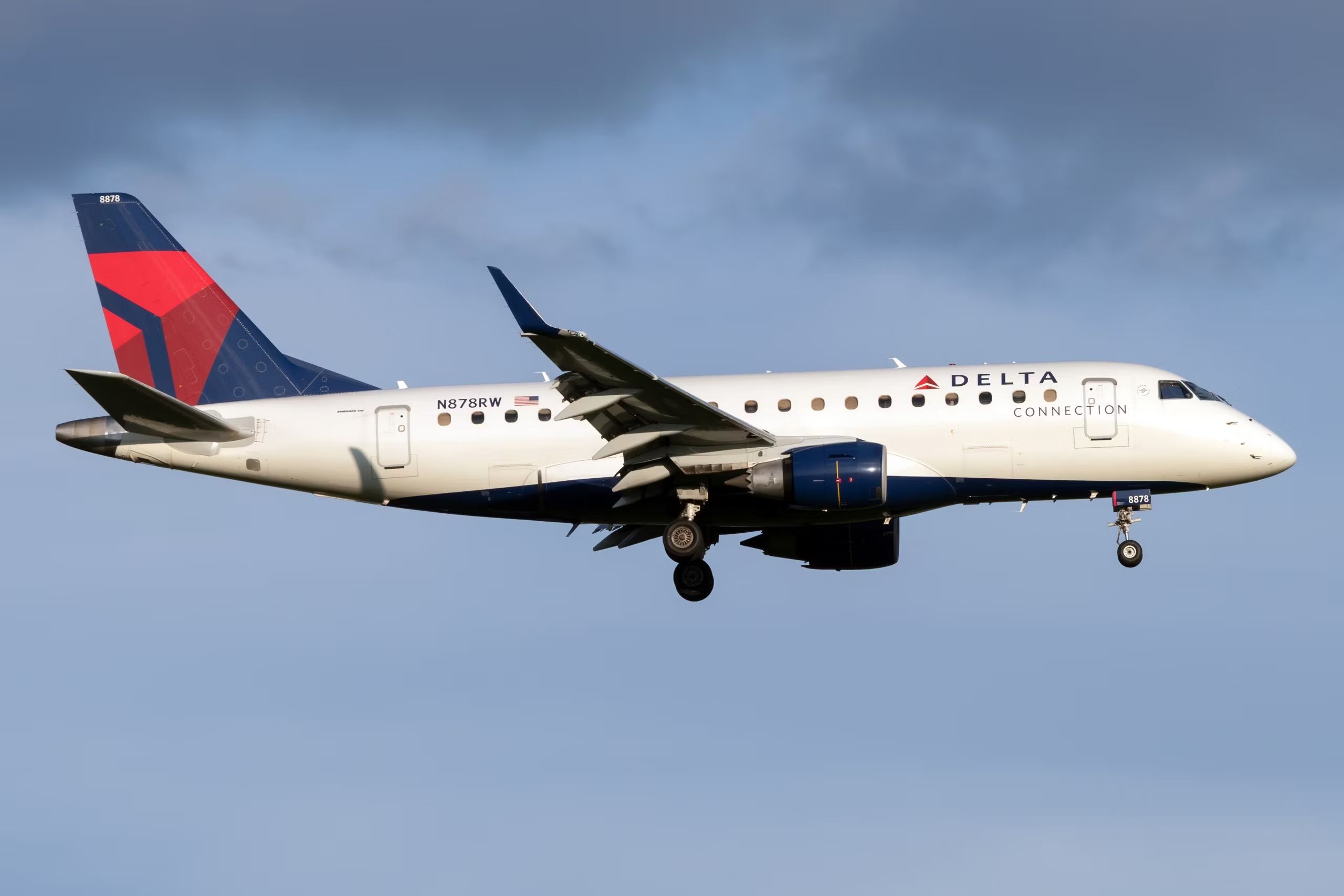 The 10 Longest Embraer E170 Routes In The US