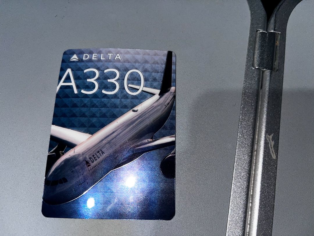 Which Airlines Have Collectible Gifts?