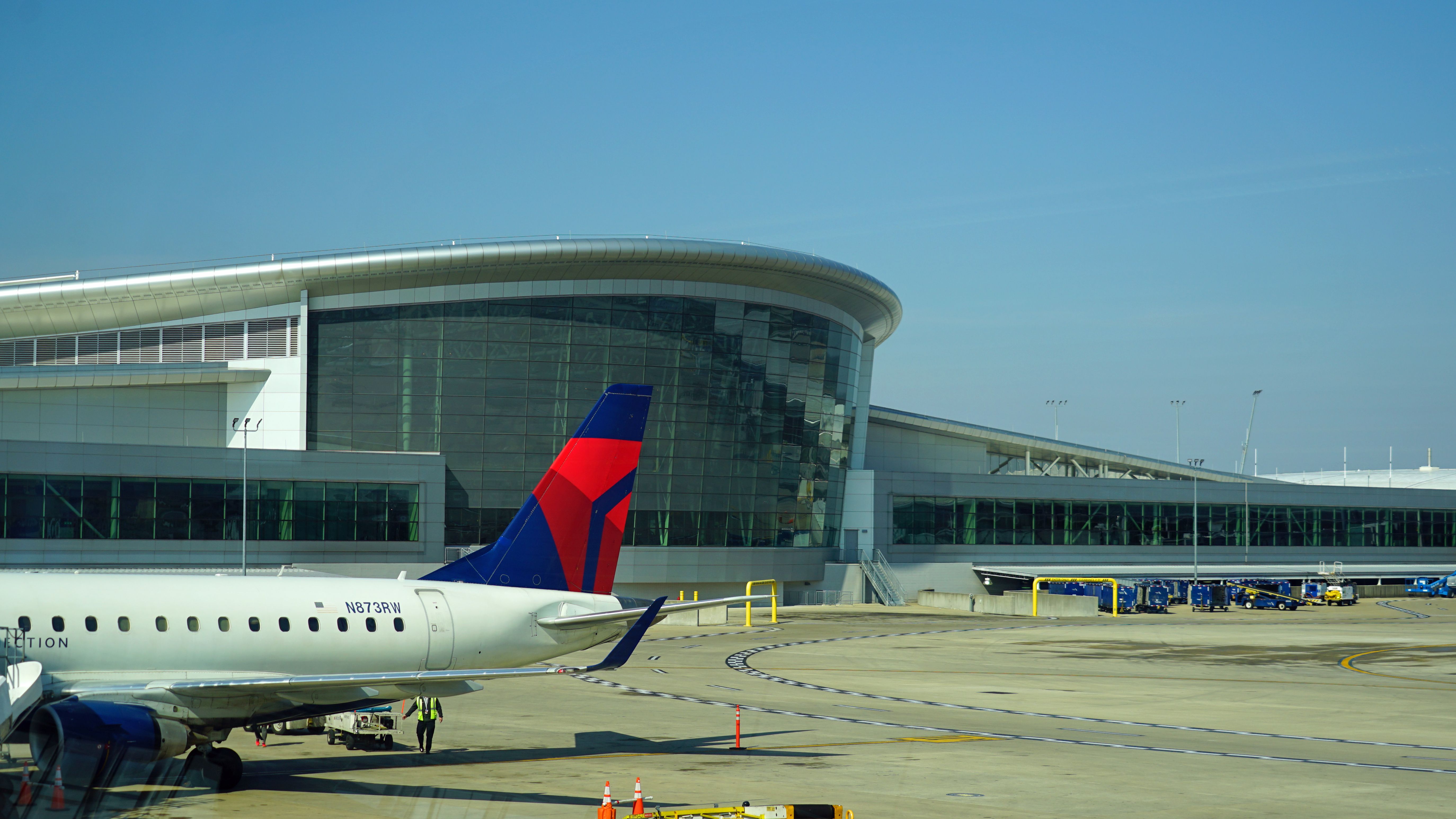 Turnaround: Here’s What Happens When An Aircraft Is On The Ground