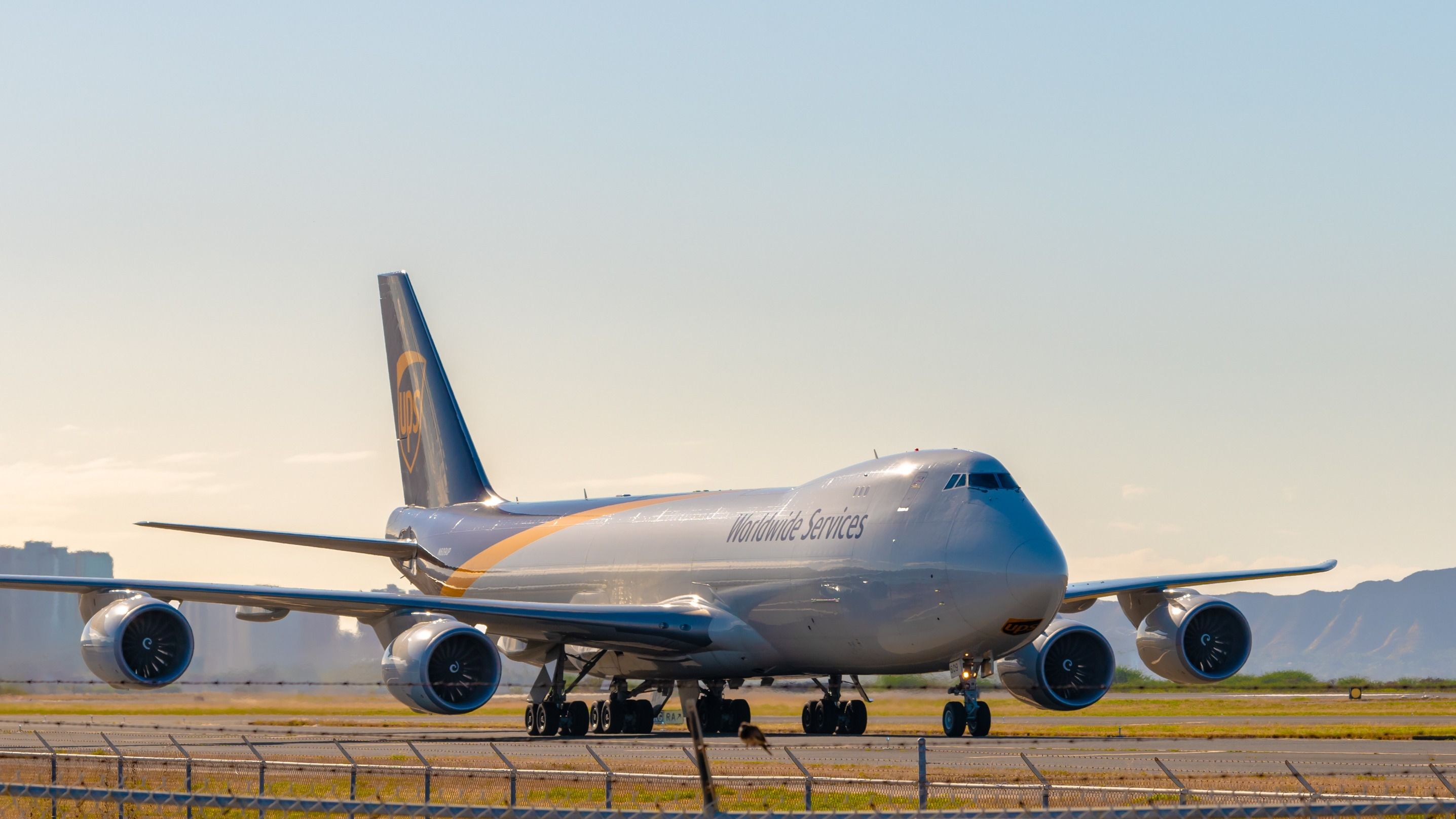 Honolulu International Airport To Temporarily Close Reef Runway Due To ...