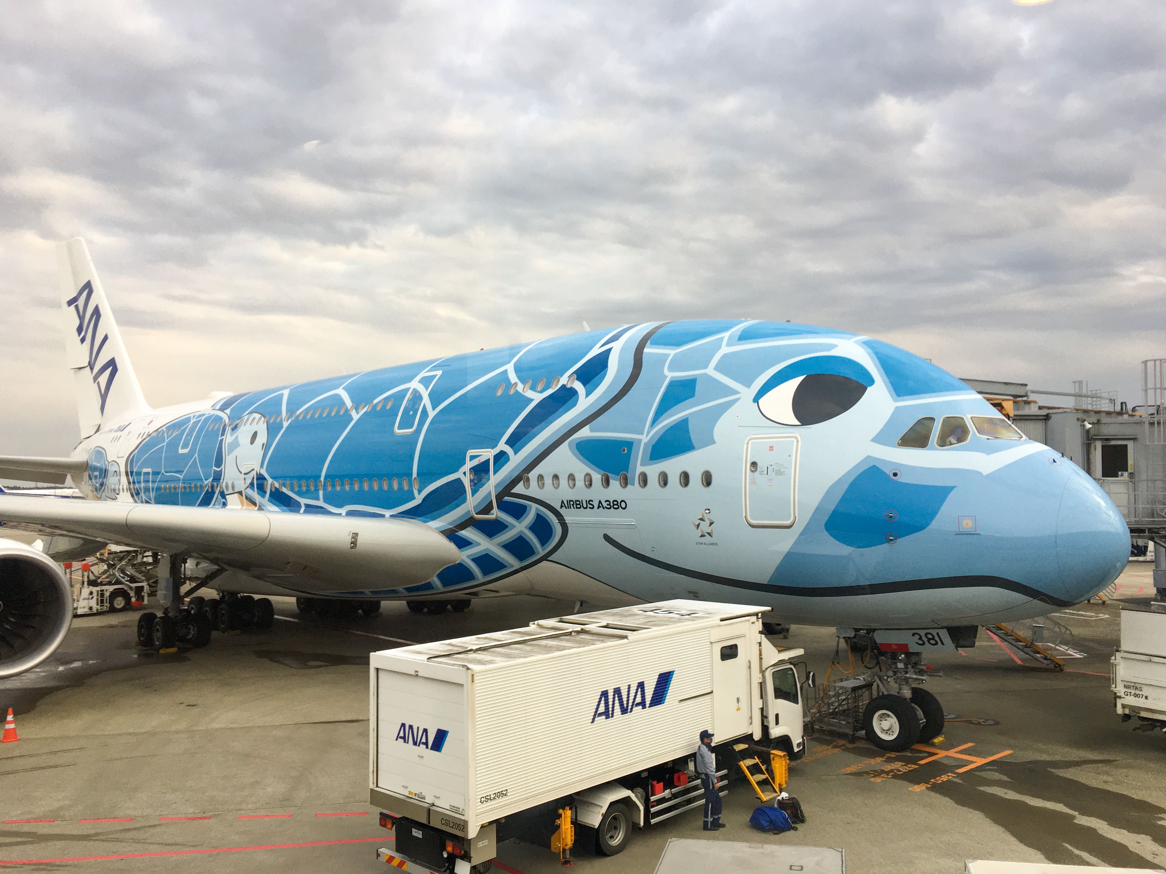 Which Airlines Are Flying The Airbus A380 To The US This November?