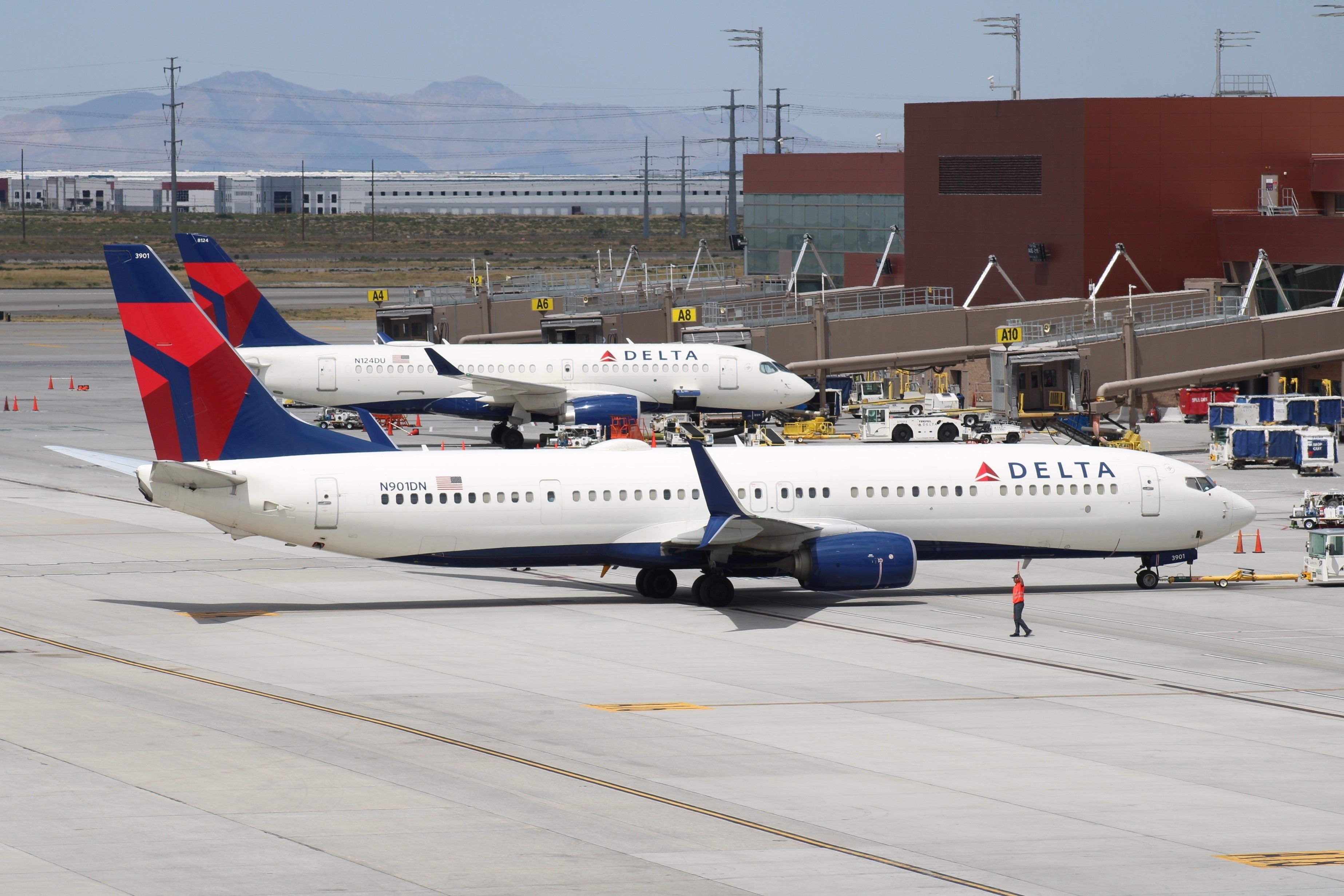 Delta Air Lines Boeing 737 Damaged After Collision With Stairs Truck In ...