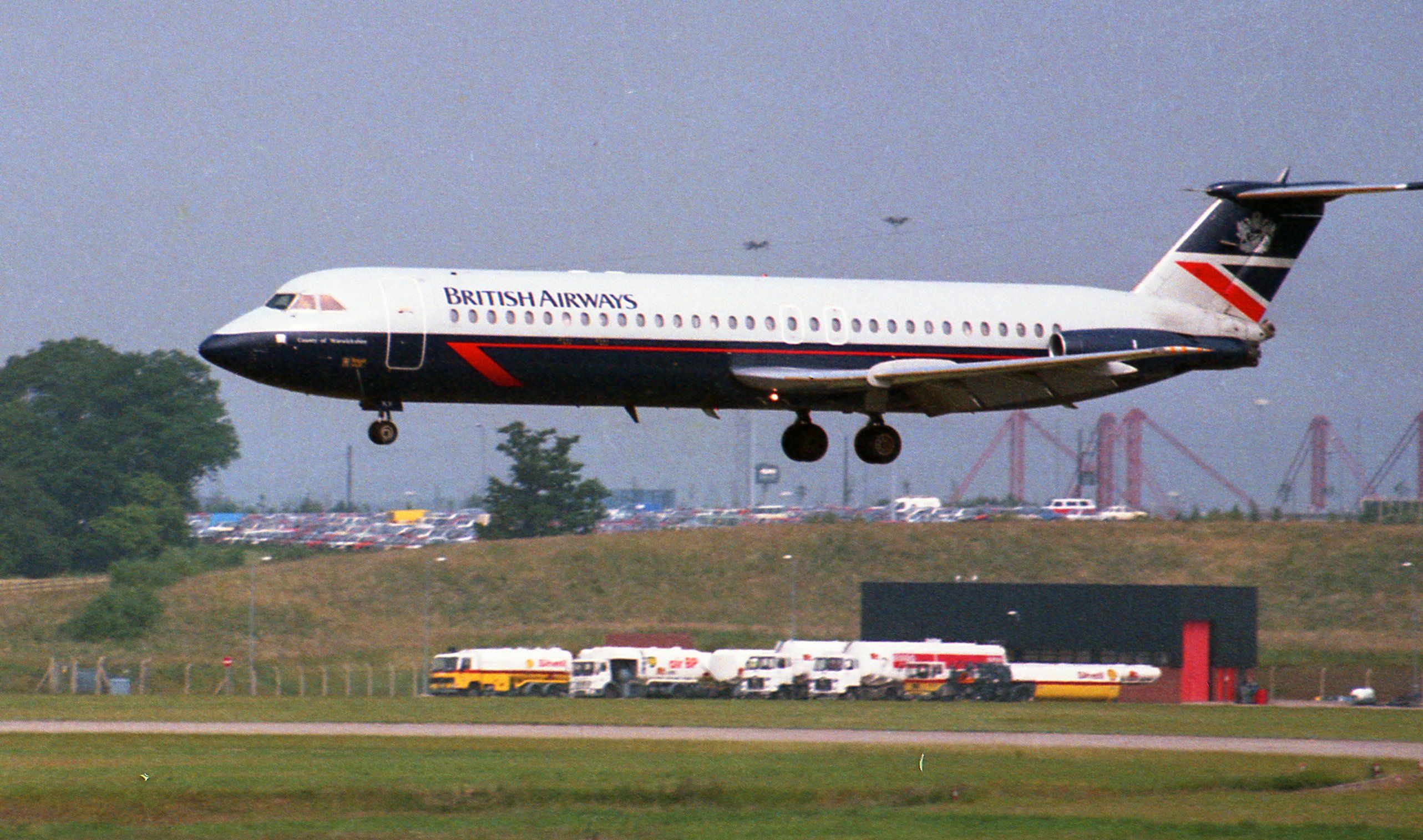 Not Just British Airways 5390: Did You Know A Sichuan Airlines Jet Also ...