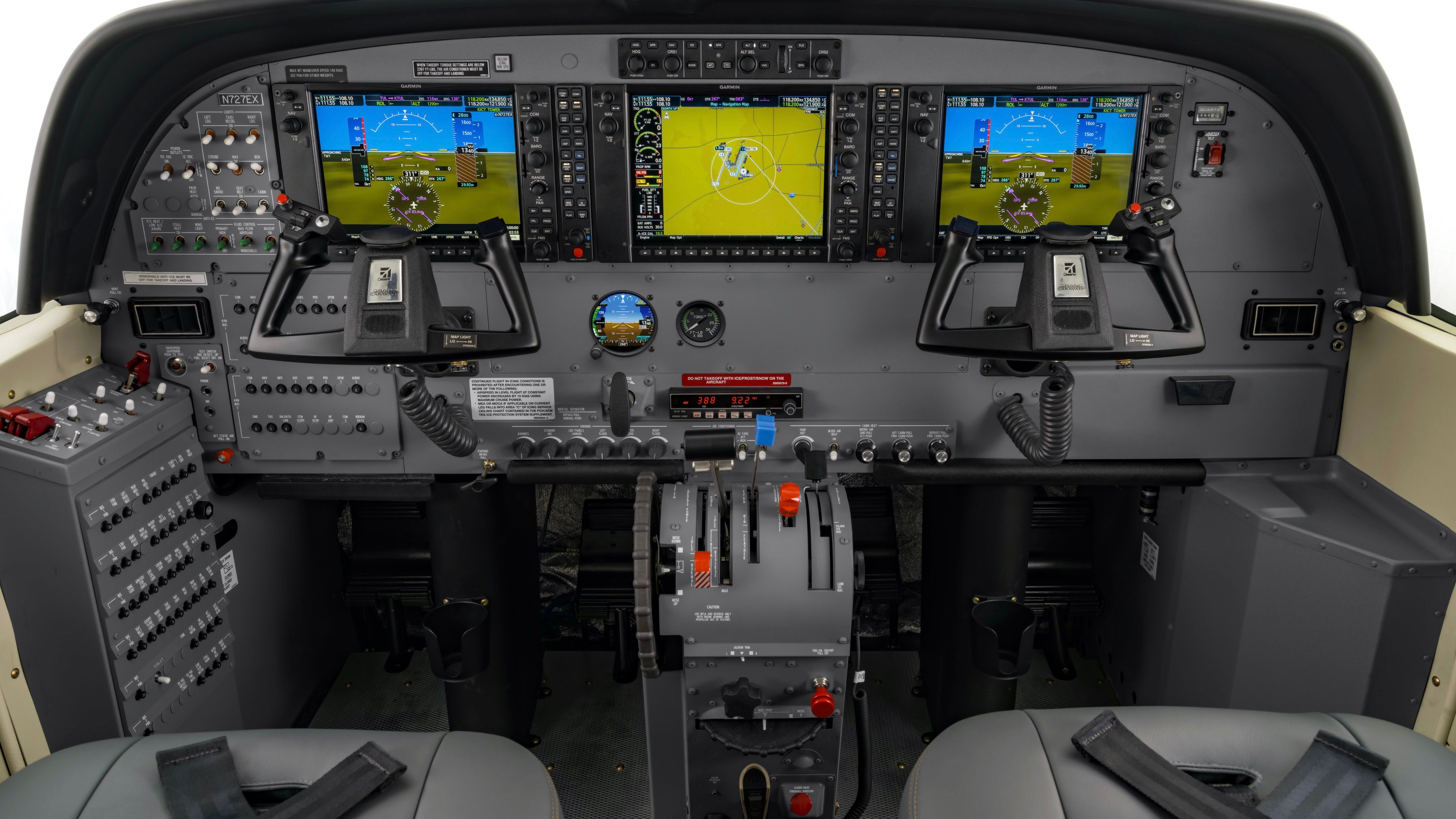 Extended Fuselage: A Guide To The Cessna 208B Grand Caravan
