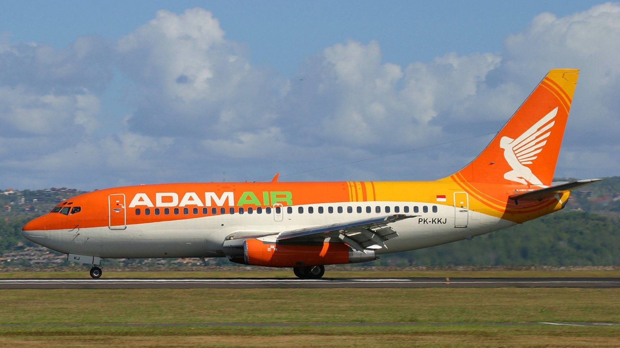 The Plane With The Bent Fuselage: Adam Air Flight 172