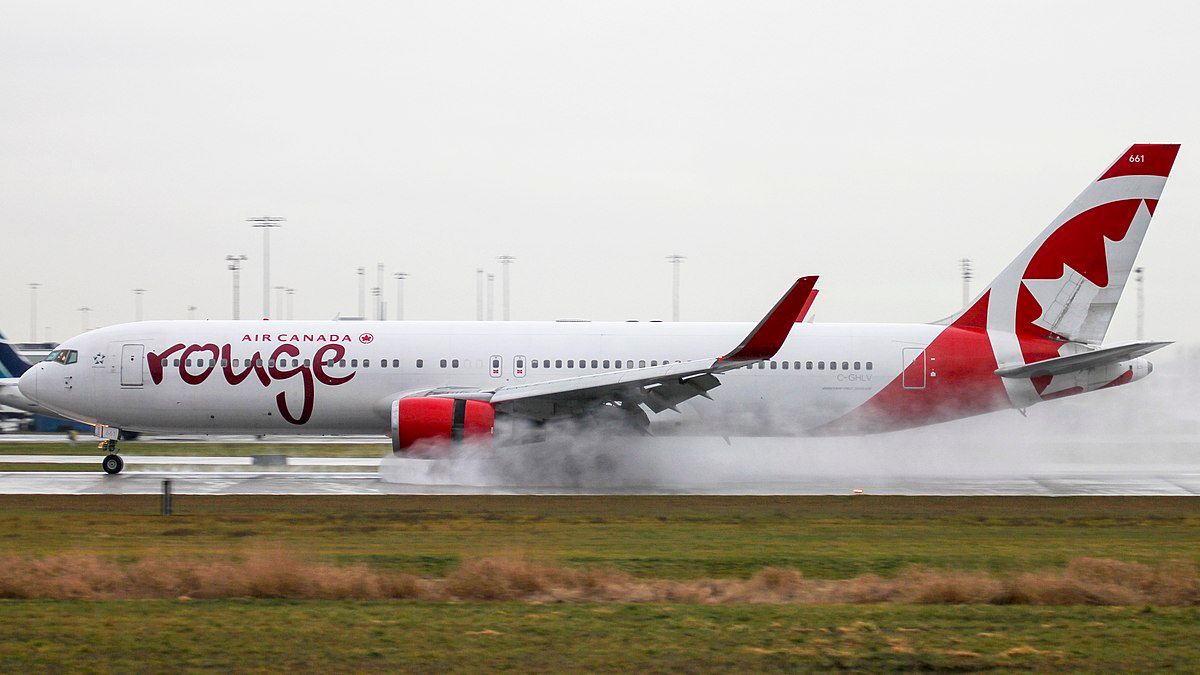 Air Canada Vs Air Canada Rouge - What's The Difference?