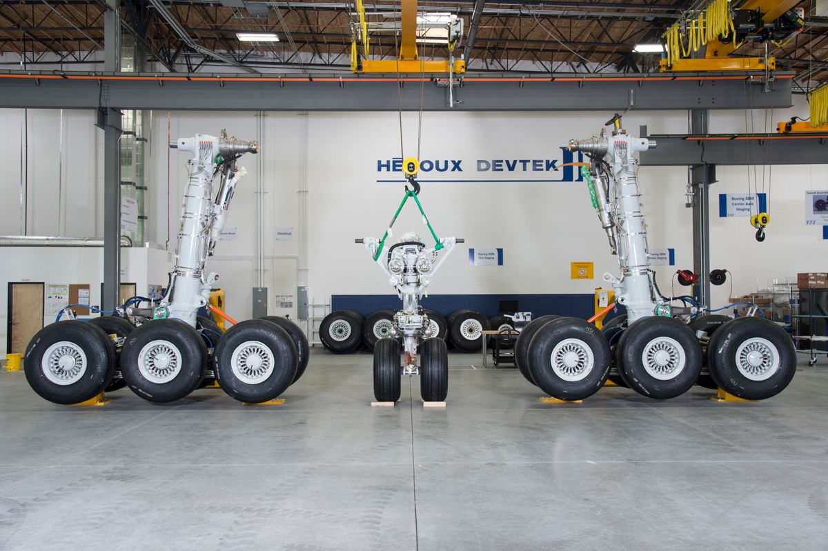 Who Makes The Wheels? A Closer Look At 5 Major Landing Gear Companies