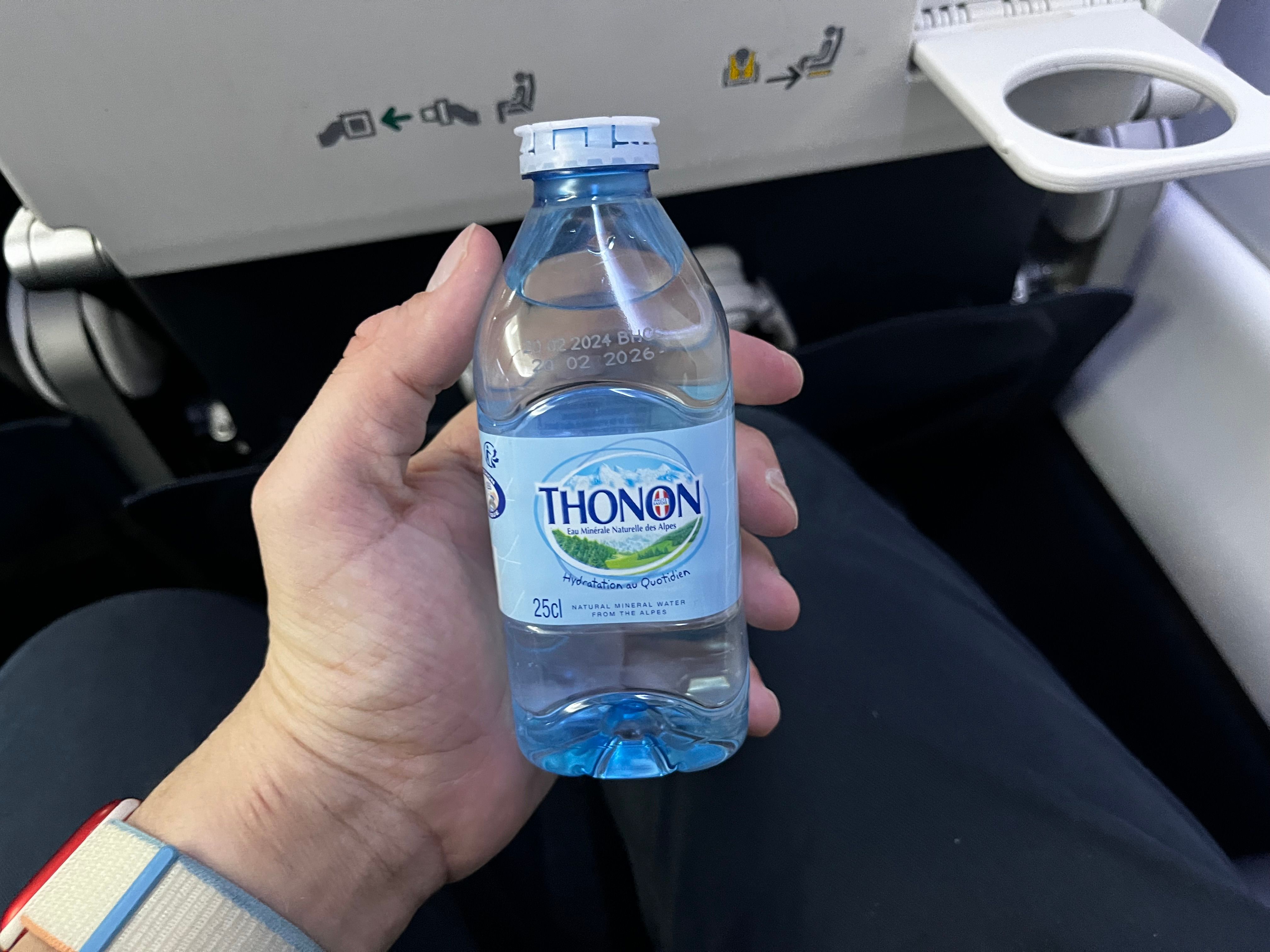 Flight Review: Air France Airbus A220 Business Class From Paris To London