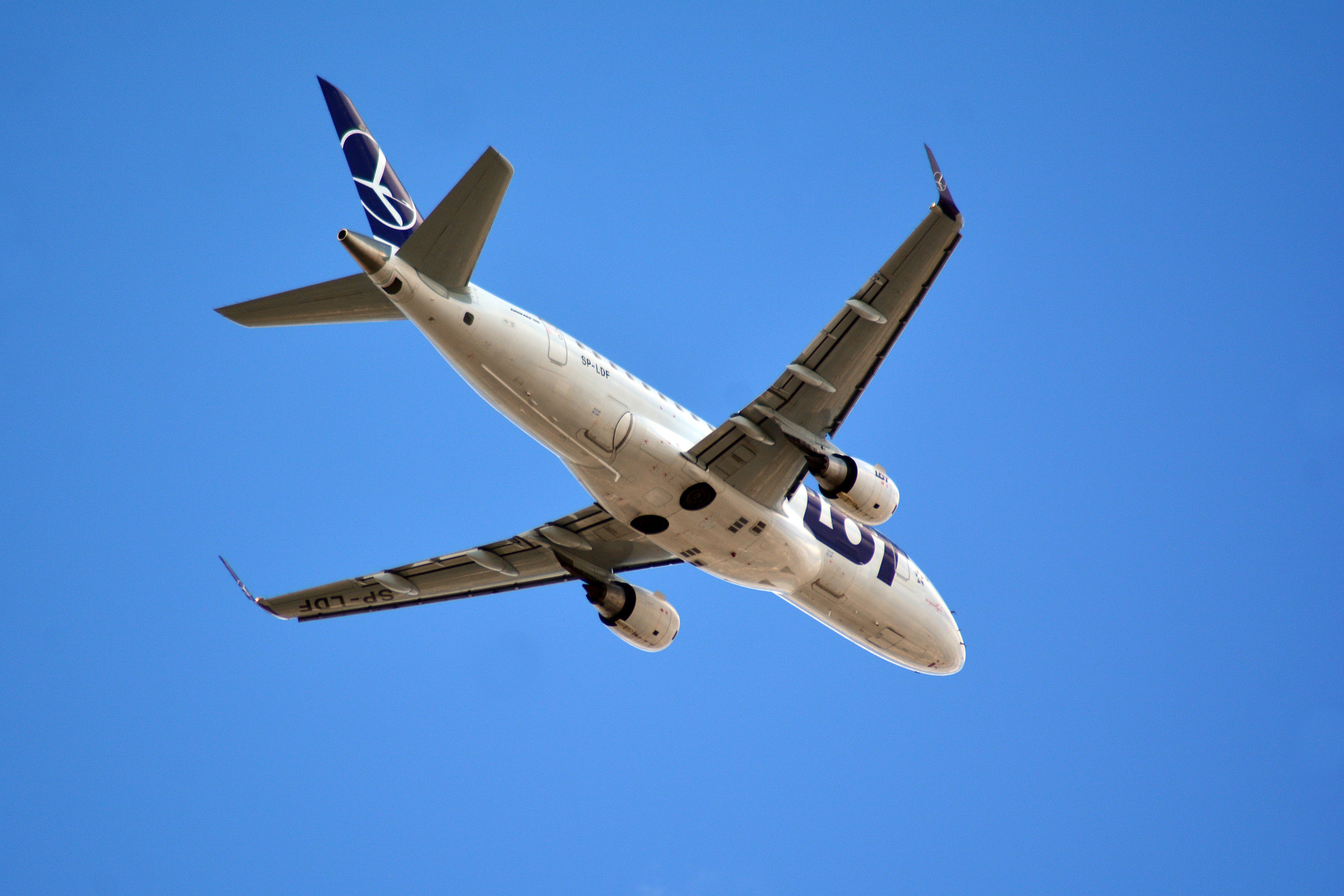 Airbus Bids On A220s For LOT Airlines 84 Regional Aircraft Tender