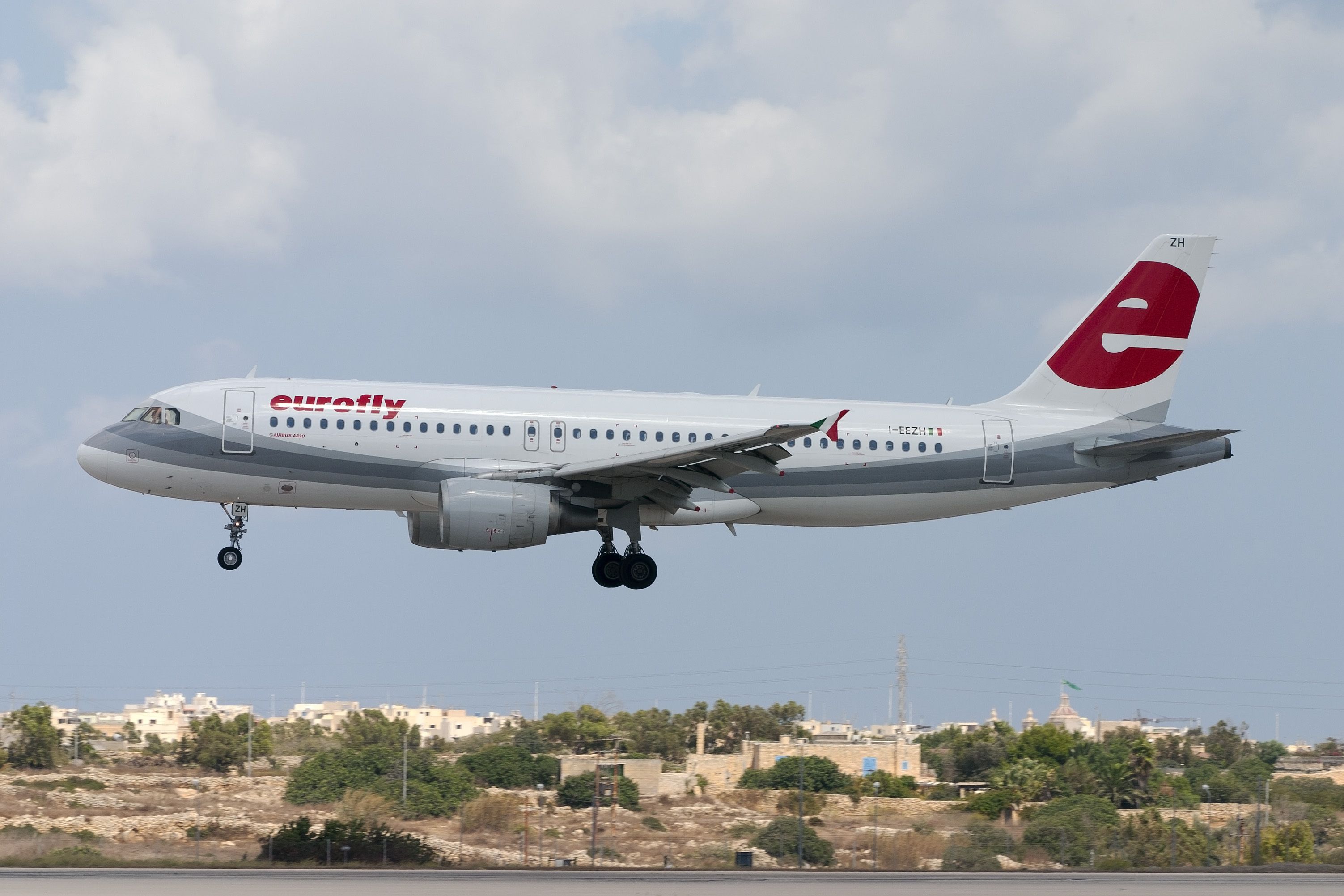 5 Italian Airlines Past & Present That You Might Not Have Heard Of