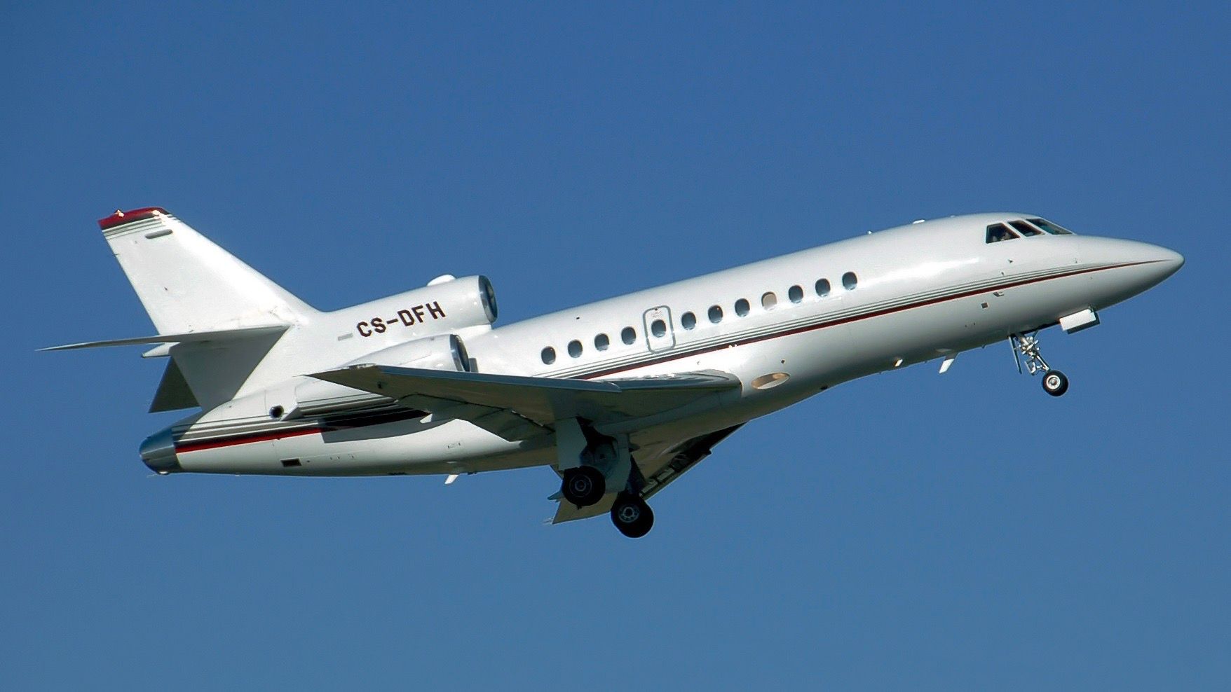 What Is Special About The Dassault Falcon 900?