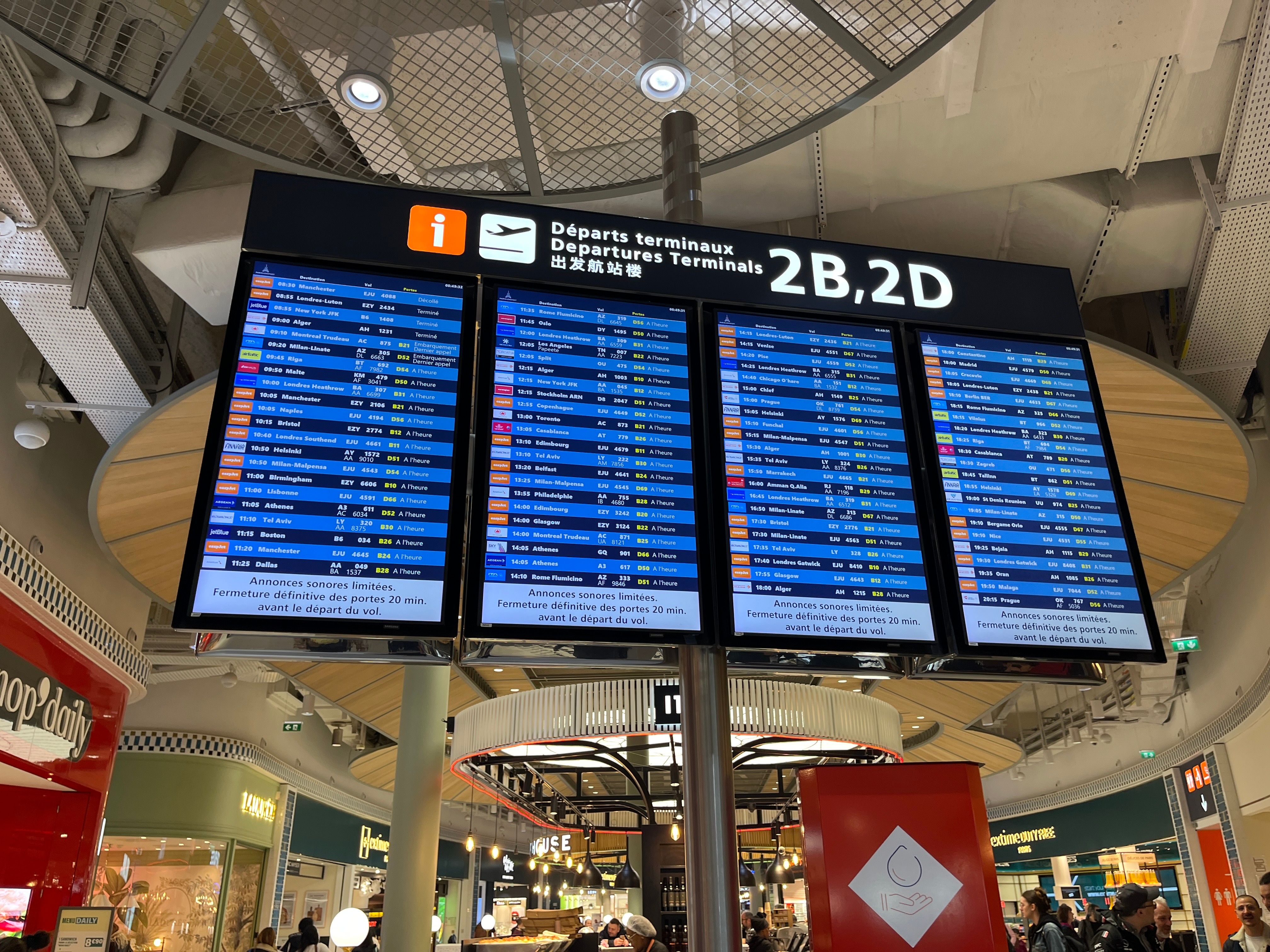 Flight Review: Finnair's Airbus A320 & Embraer E190 In Economy