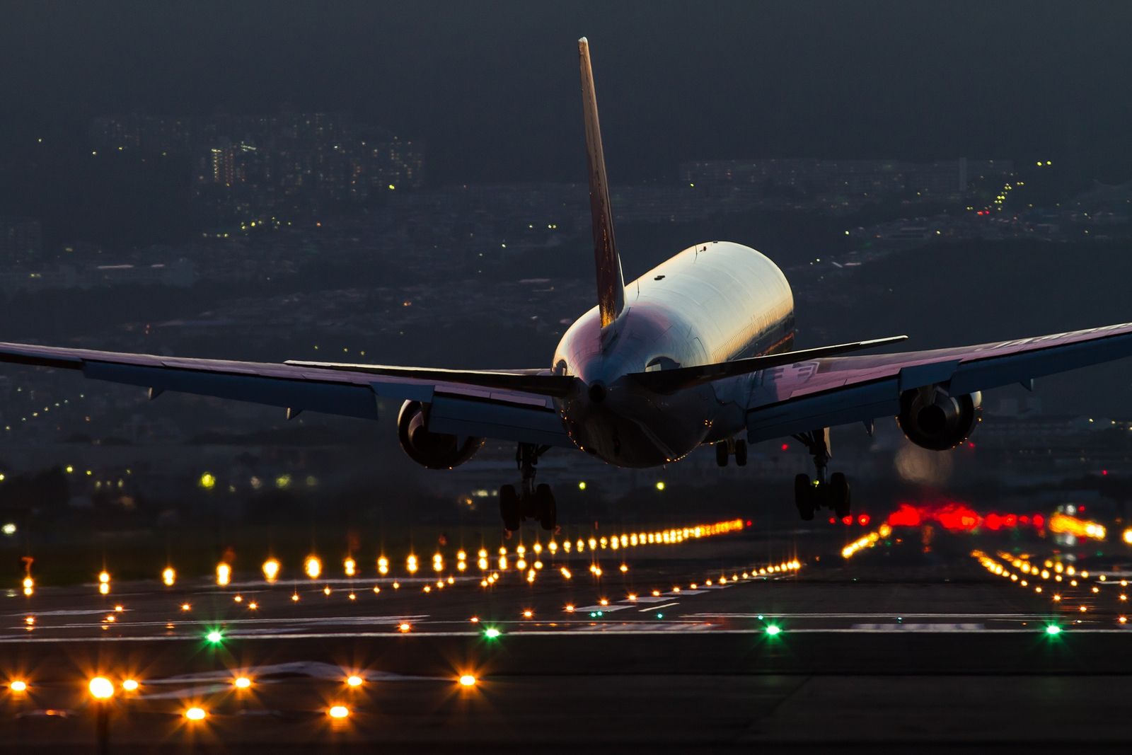 5 Advantages Of Overnight Flights