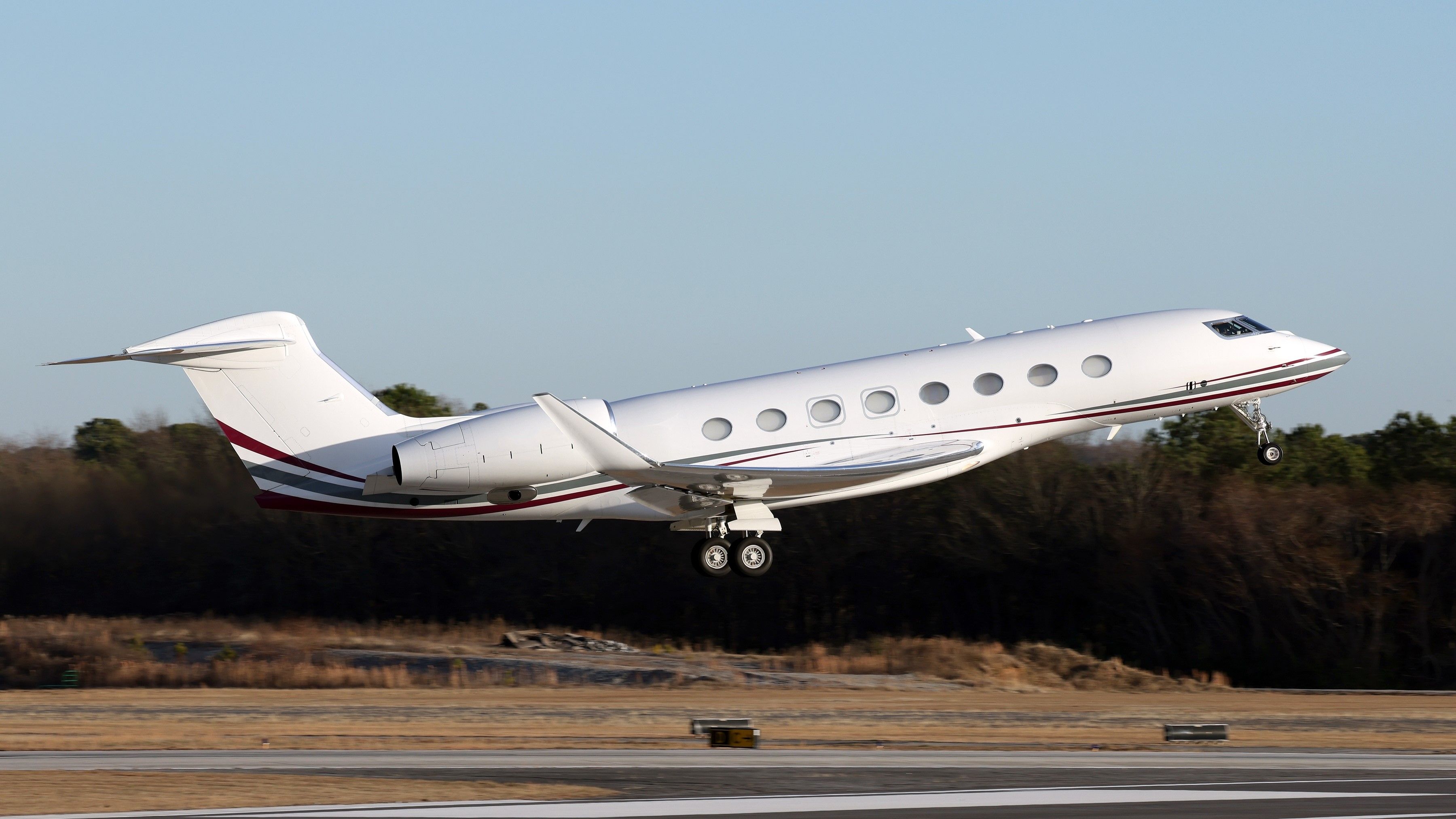 What Are The 5 Largest Private Charter Operators?
