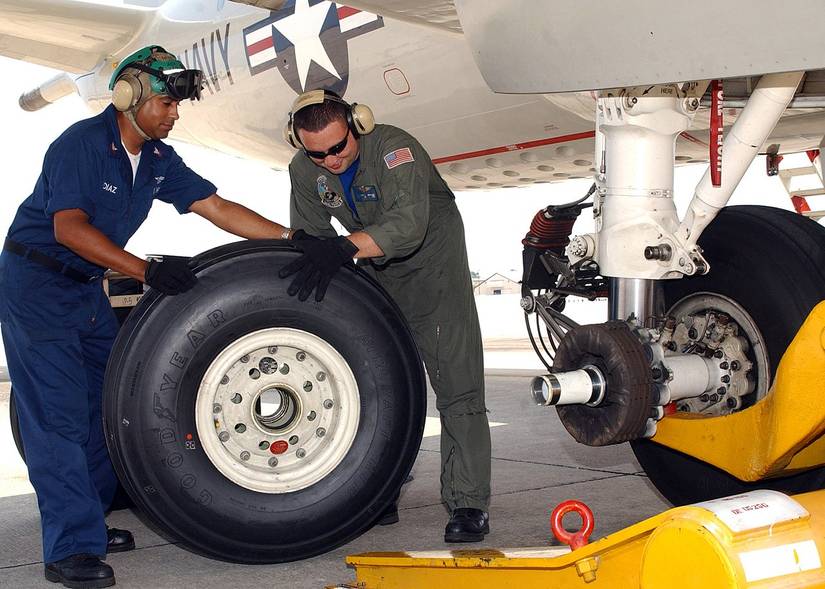Analysis: These Are The Top 5 Manufacturers Of Aircraft Tires