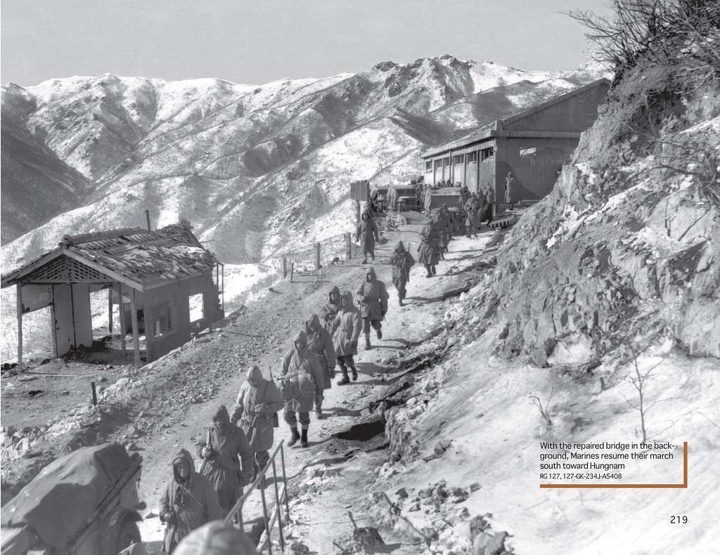 Chosin Reservoir: How The Fairchild C-119 Flying Boxcar Dropped A ...
