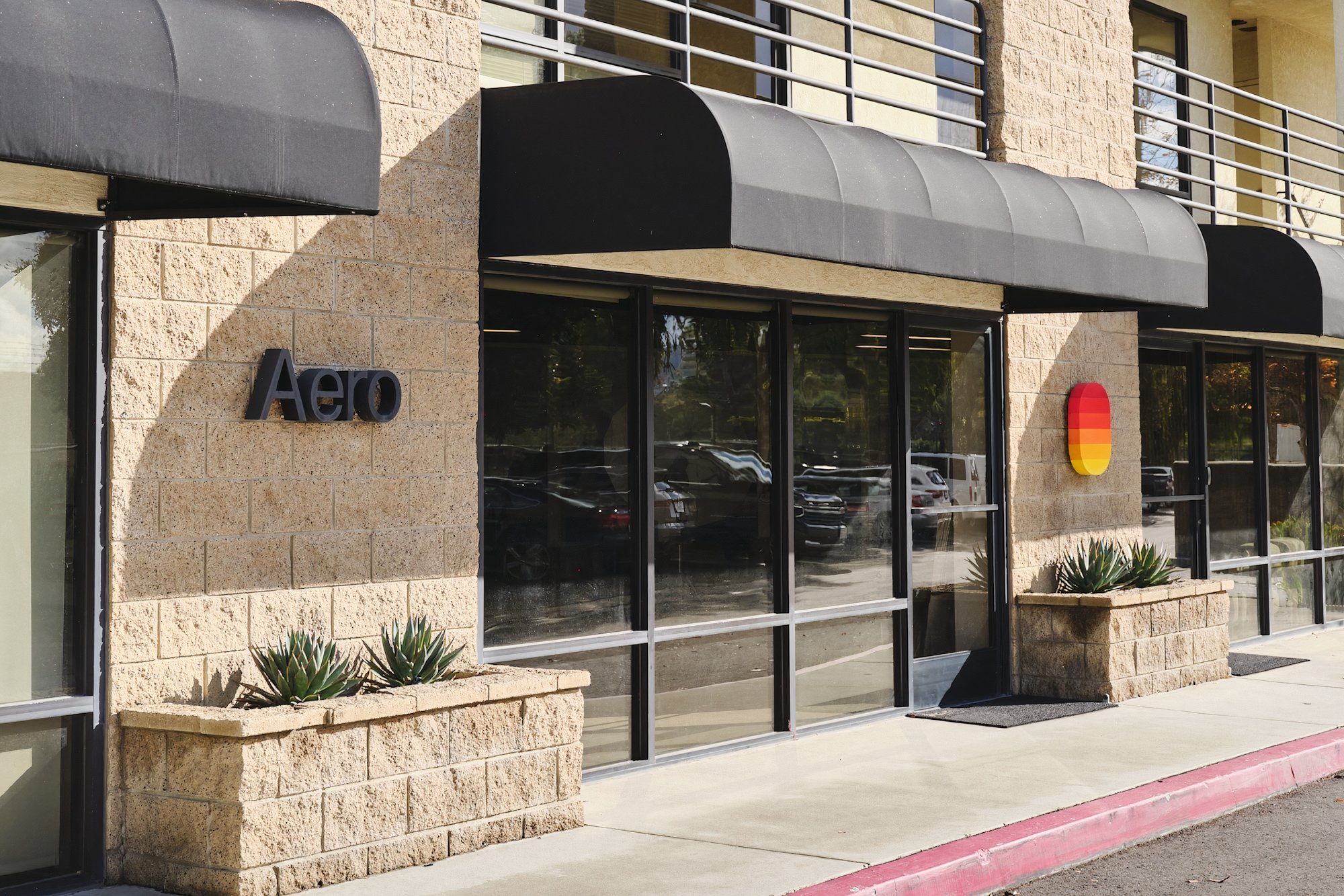 A Closer Look At Aero And Its Semi-Private Flights