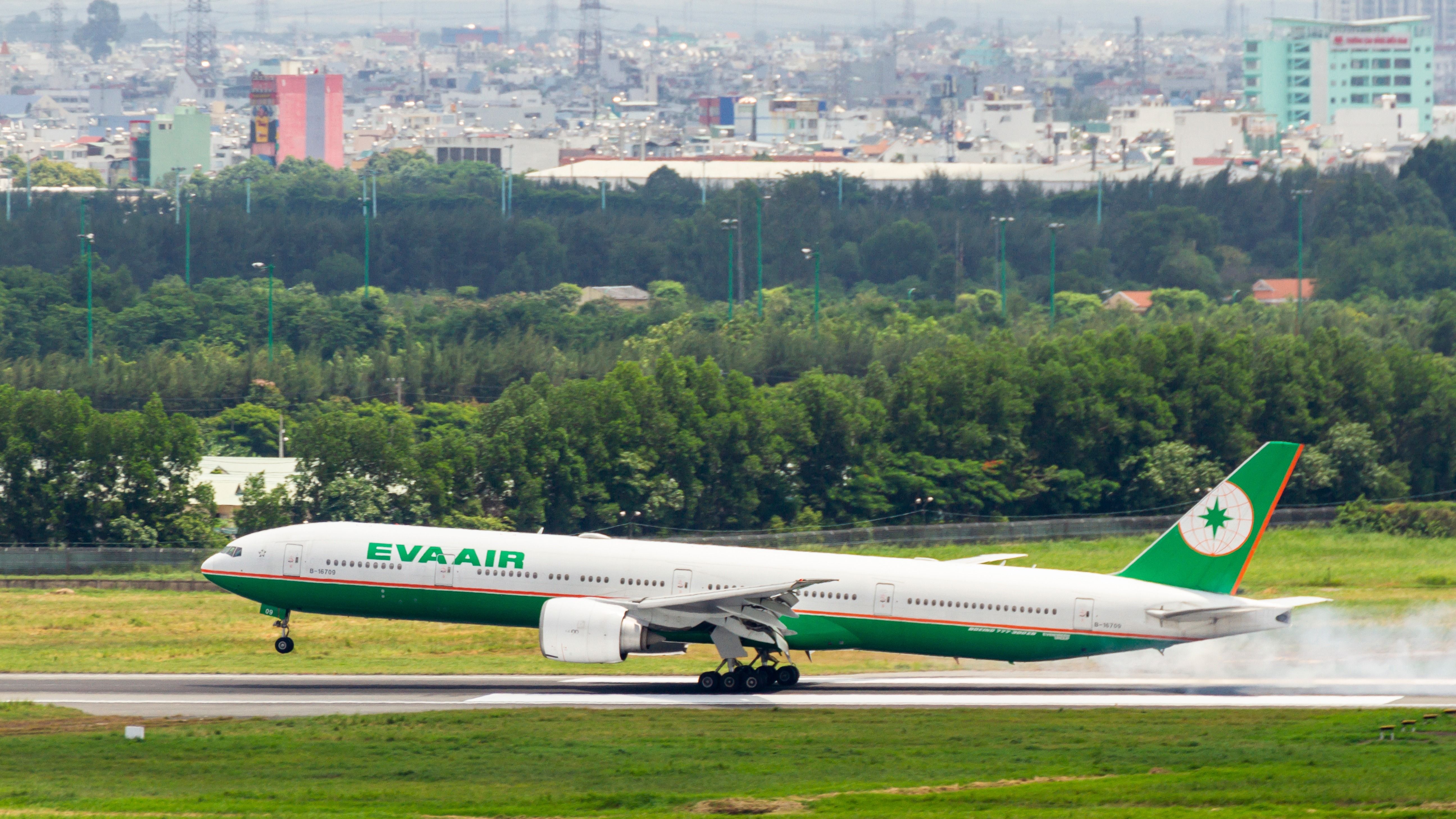 EVA Air & Houston Rockets Develop Exclusive Travel Items For Taiwan ...