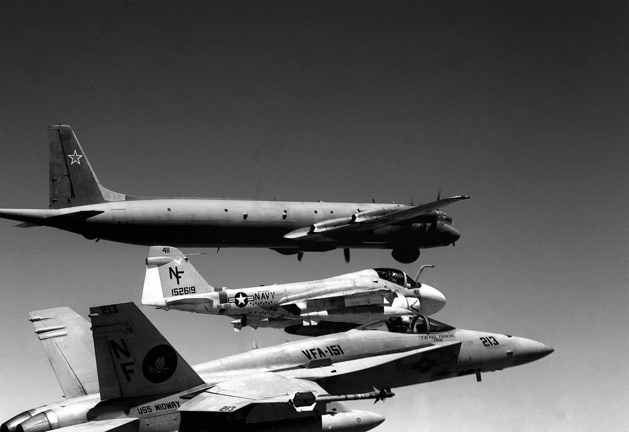 5 Facts To Know About The Grumman A-6E Intruder: US Navy & Marine Corps ...