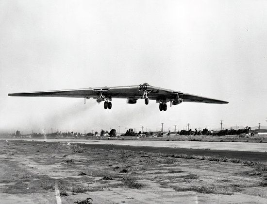 Top 5 Flying Wings Through History | Vidan.org
