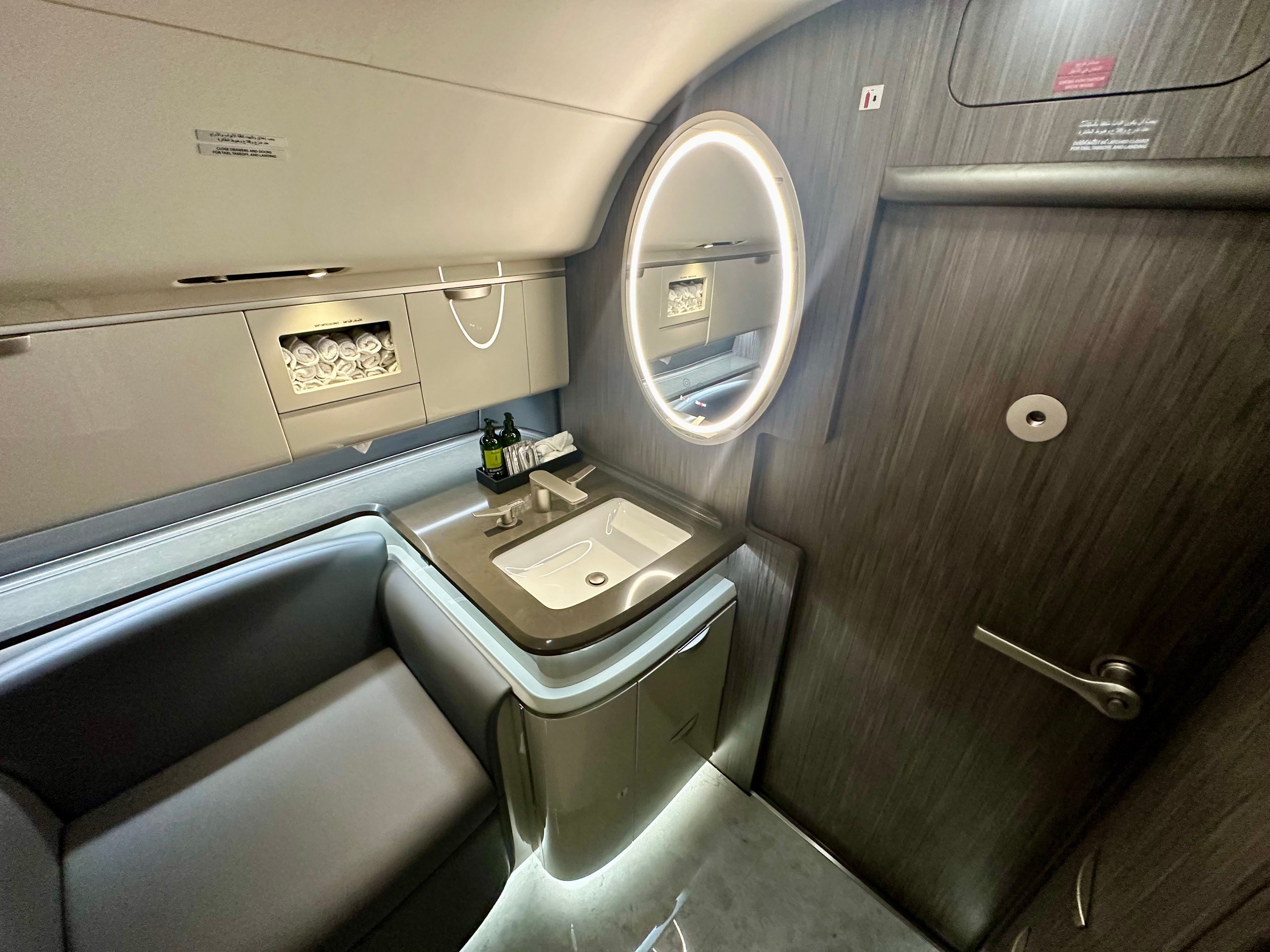 How Much Does A New Gulfstream G700 Cost In 2025?