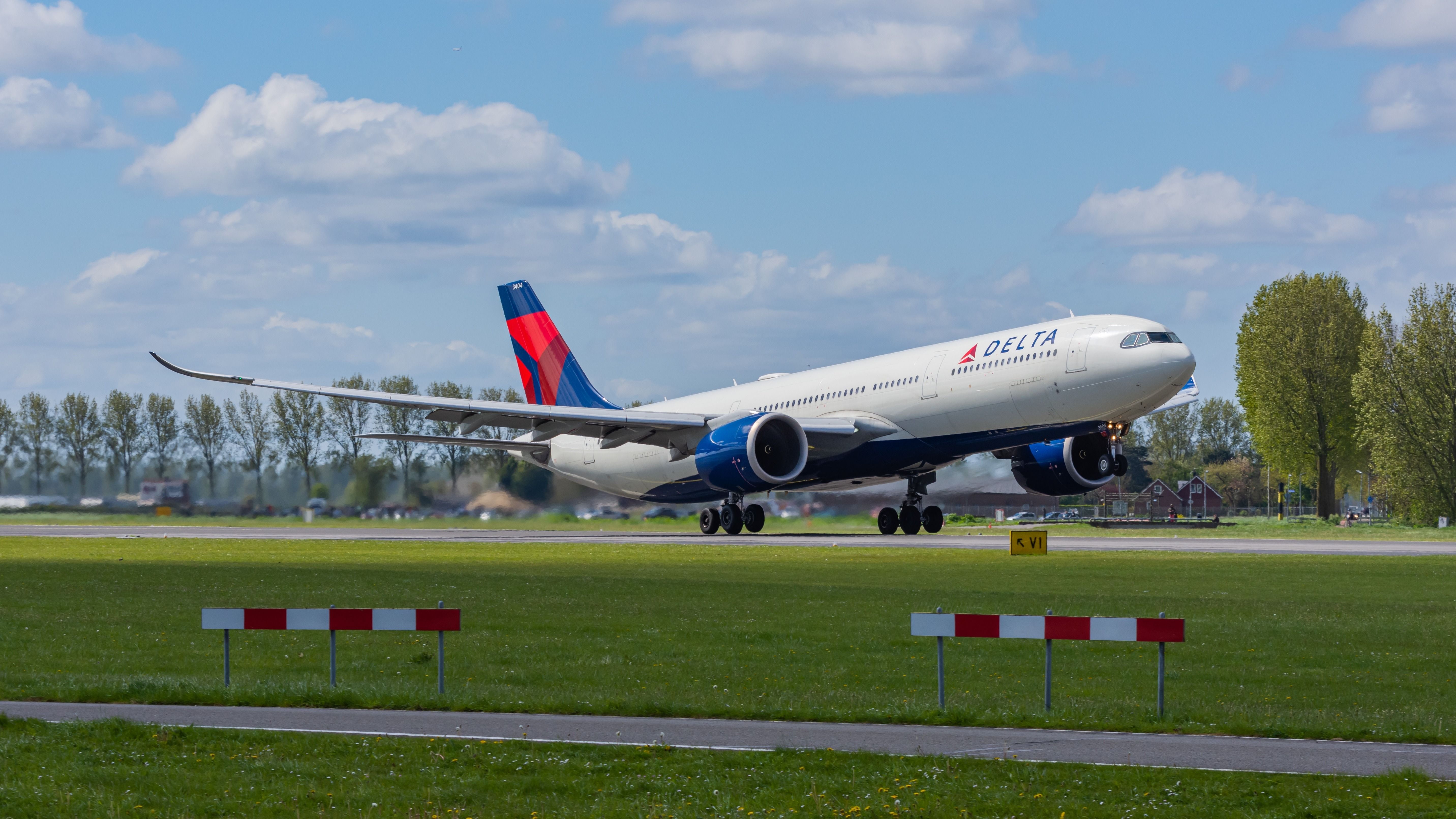 Delta Air Lines Basks In International Demand With Largest-Ever ...
