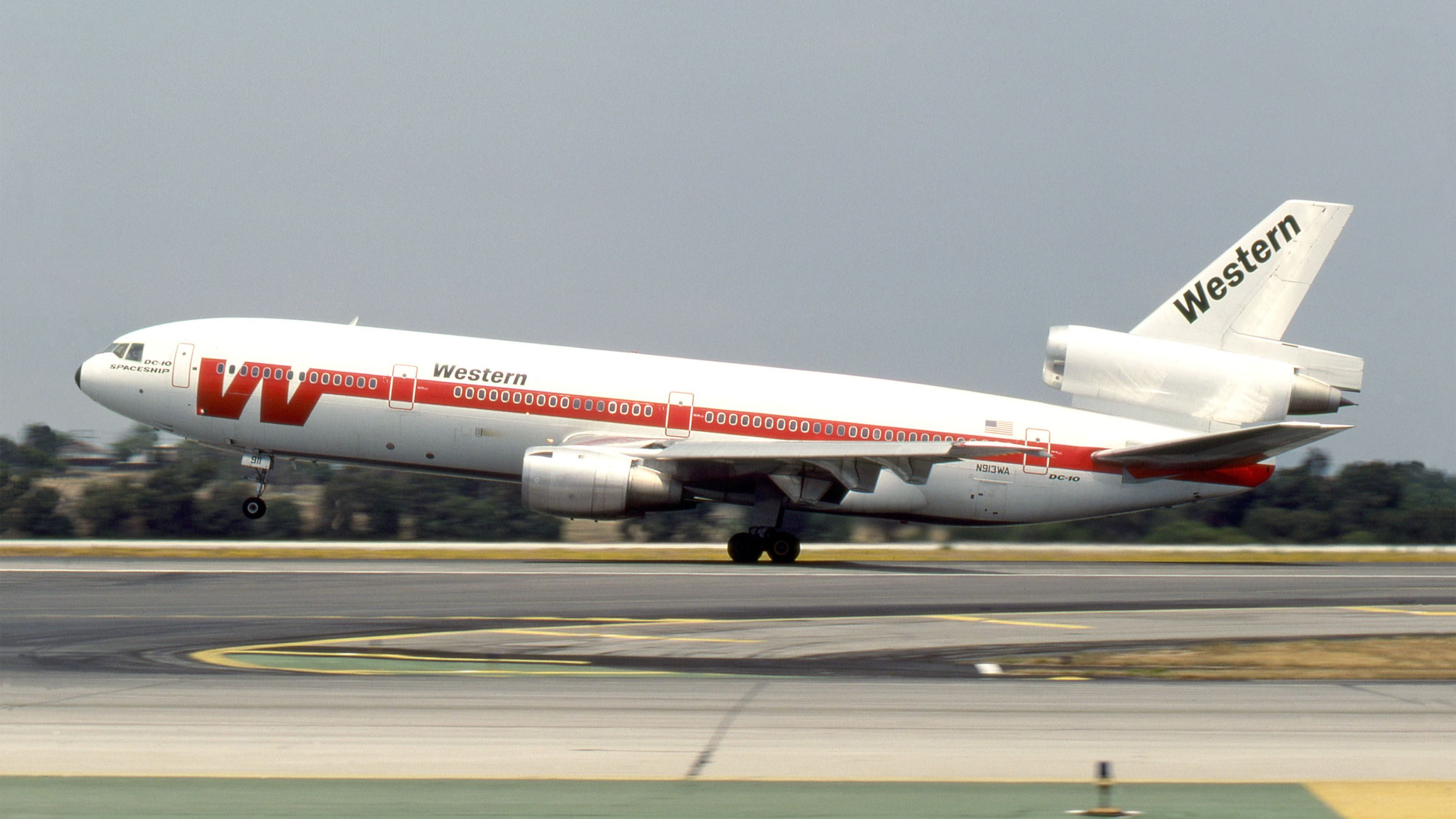 Logo Van Western Airlines