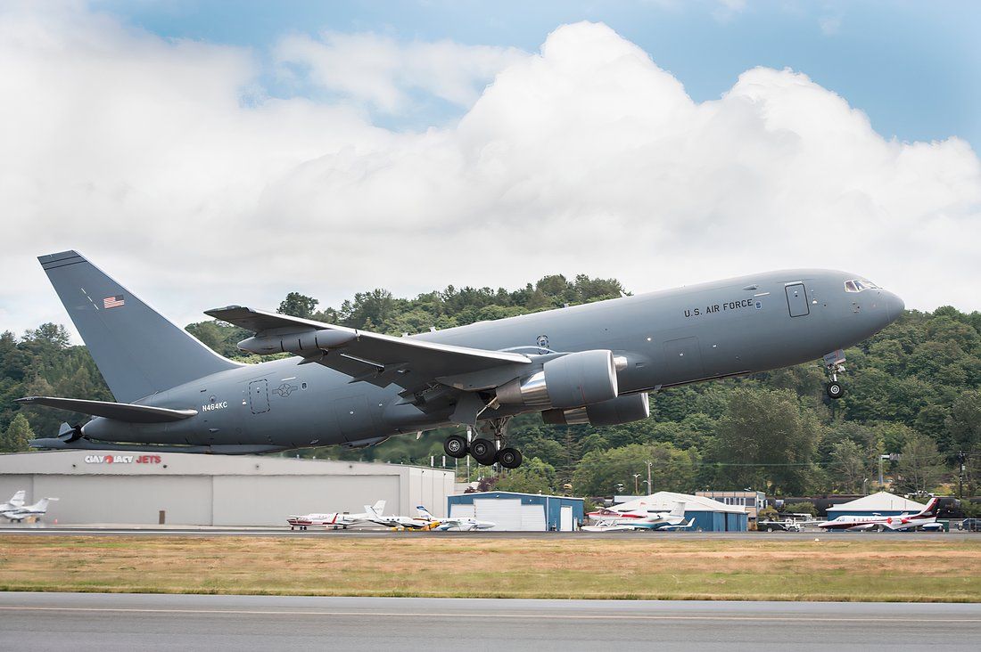 KC-135 Stratotanker Vs KC-46 Pegasus: Comparing The Aerial Refueling ...