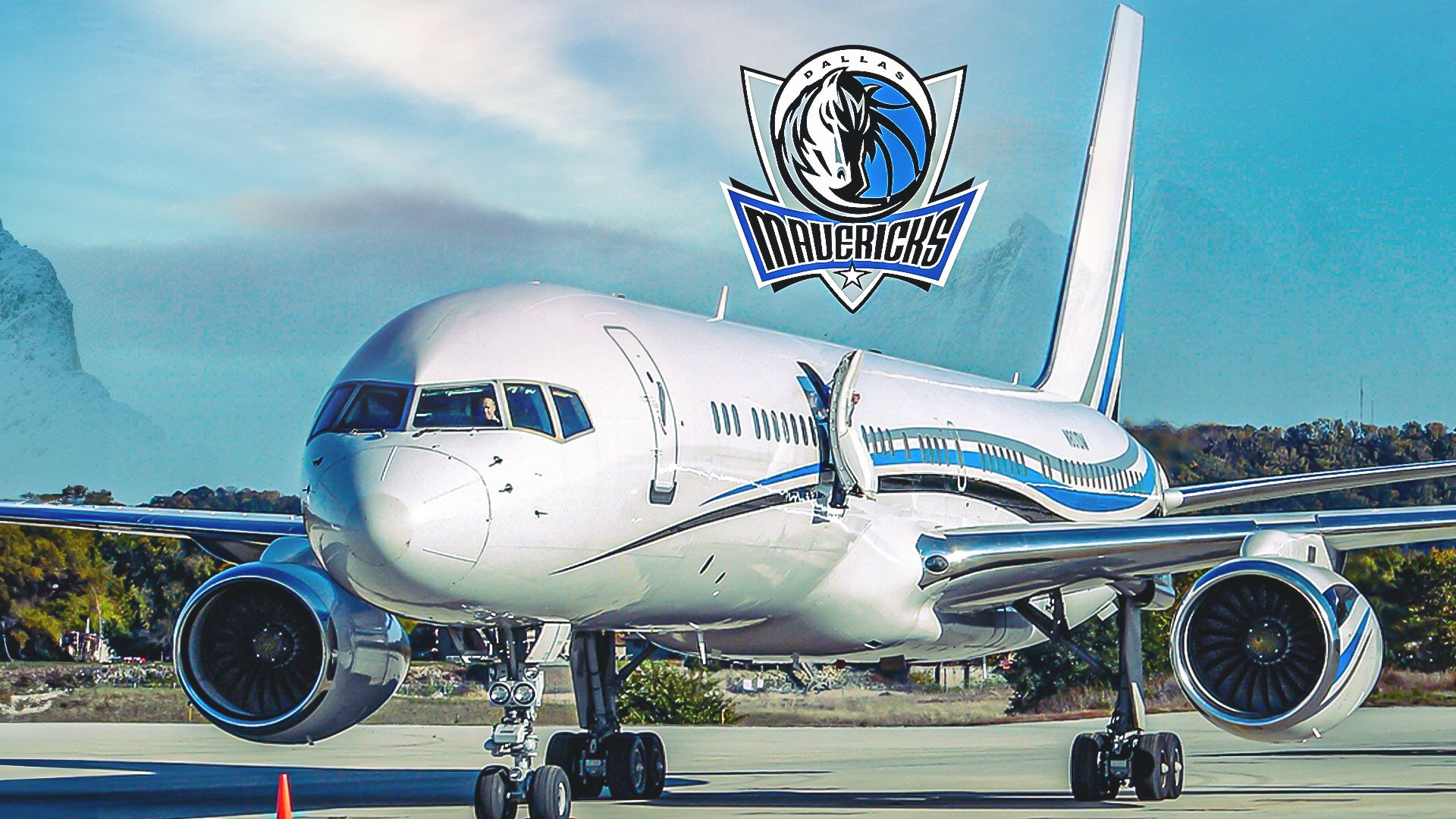 What Aircraft Do The Dallas Mavericks Fly?