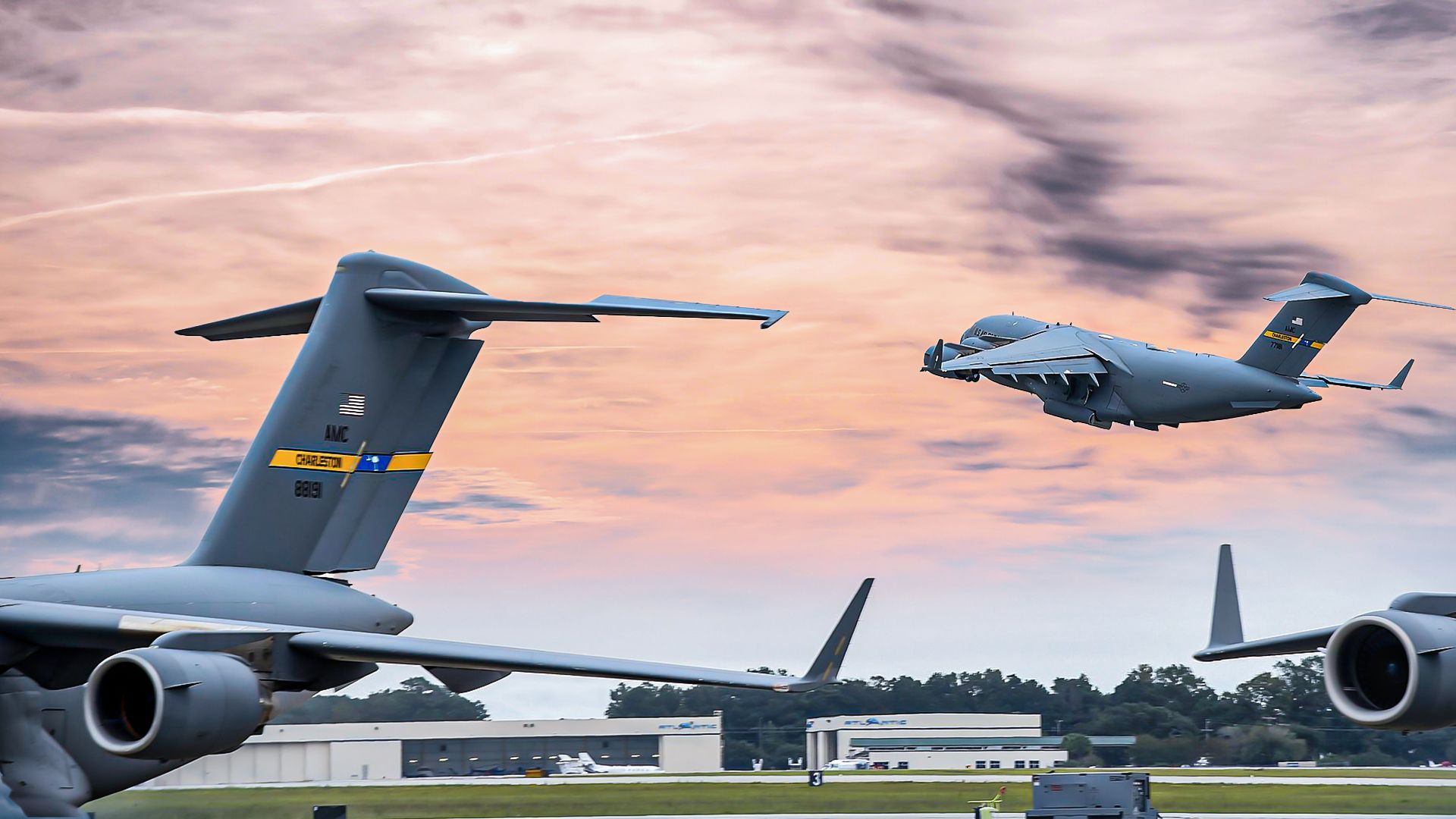 The 5 Largest US Joint-Use Military/Civil Airports