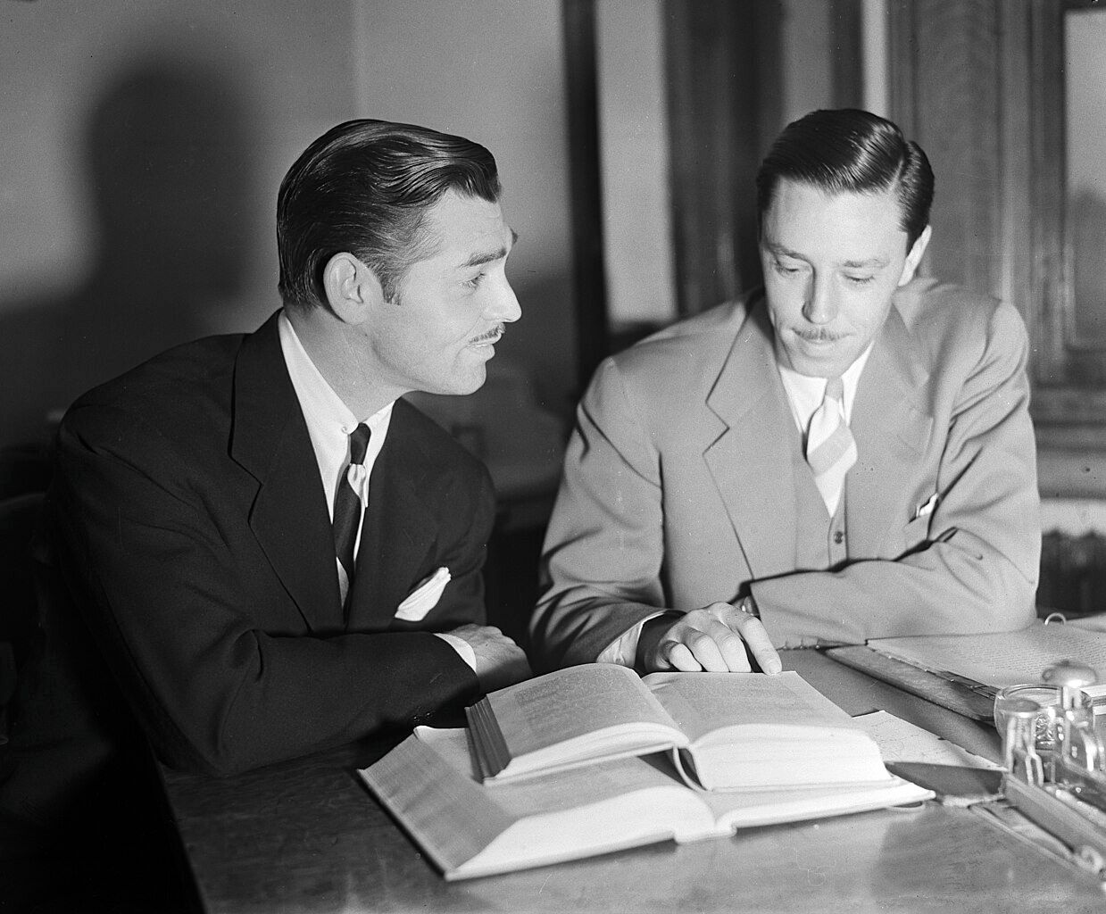 5 Celebrities Who Served In The US Air Force