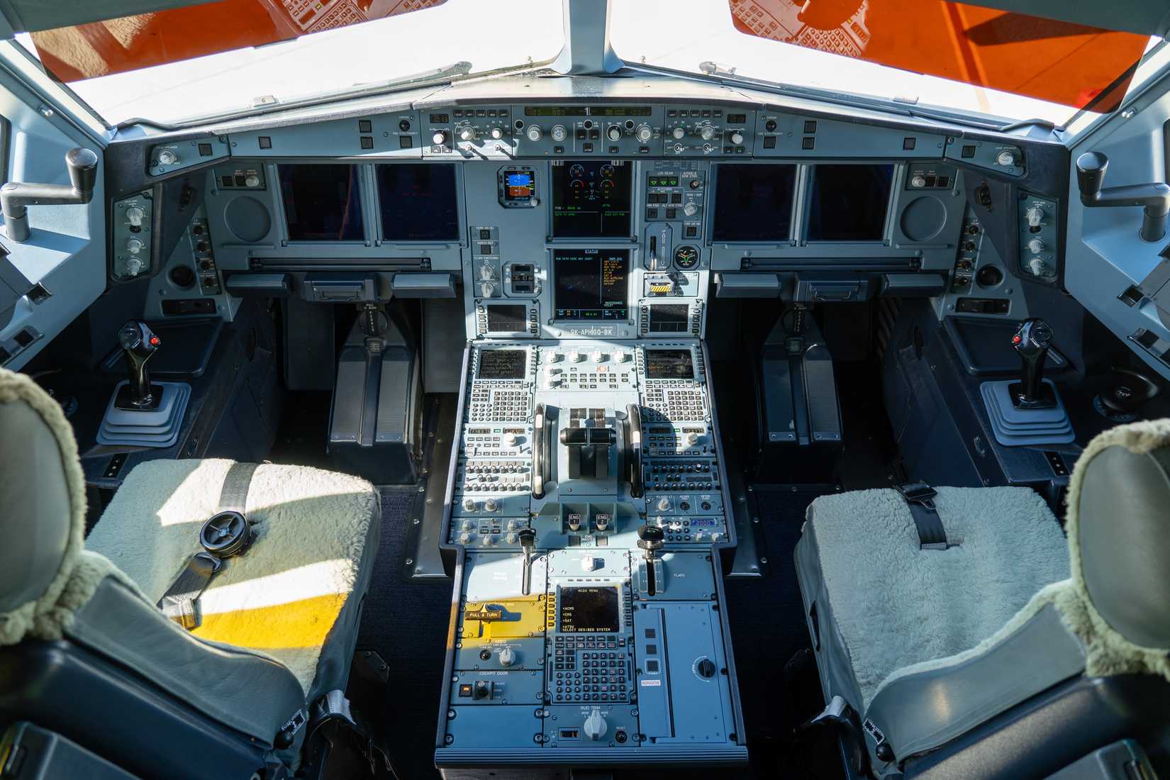 What's Special About The Airbus A330neo's Cockpit?