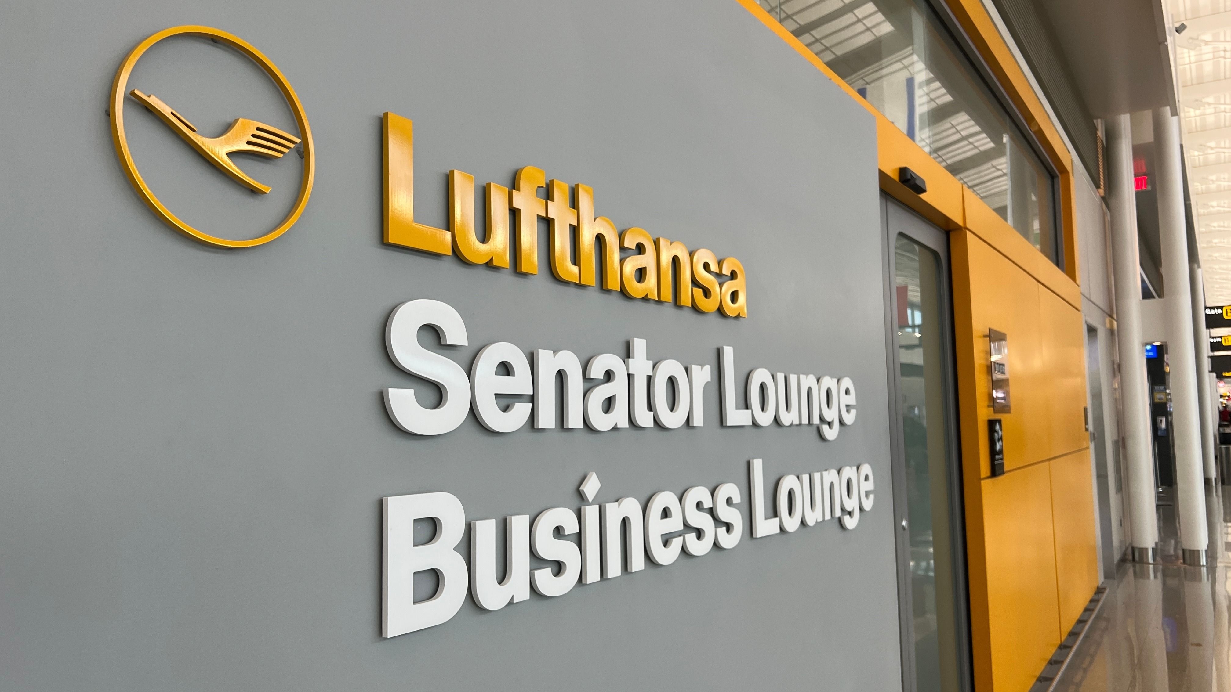 How To Access Lufthansa Lounges With American Express Cards