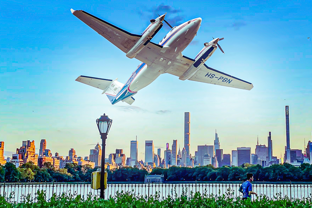 Collins Aerospace Reveals Avionics Upgrades For Beechcraft And Hawker ...