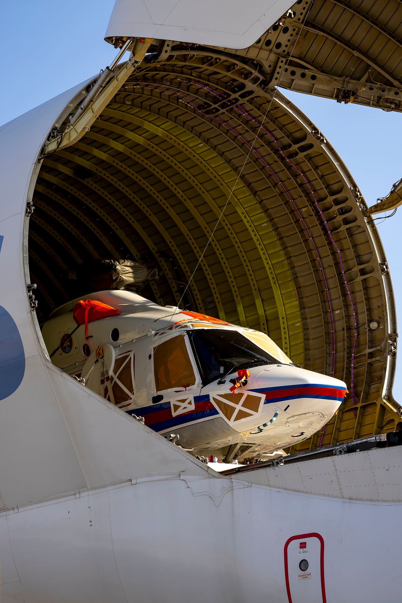 Airbus's Beluga Super Transporter Flies 2 H175 Helicopters To China
