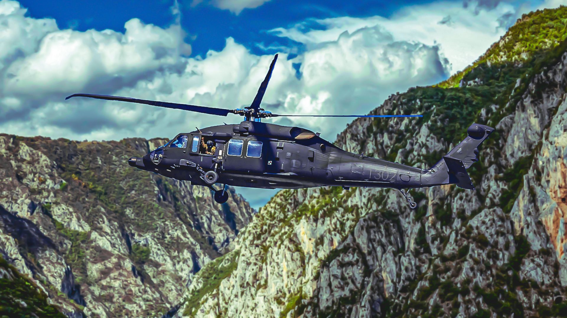 How Fast Do Helicopters Fly How Do Helicopters Regulate Their Speed In