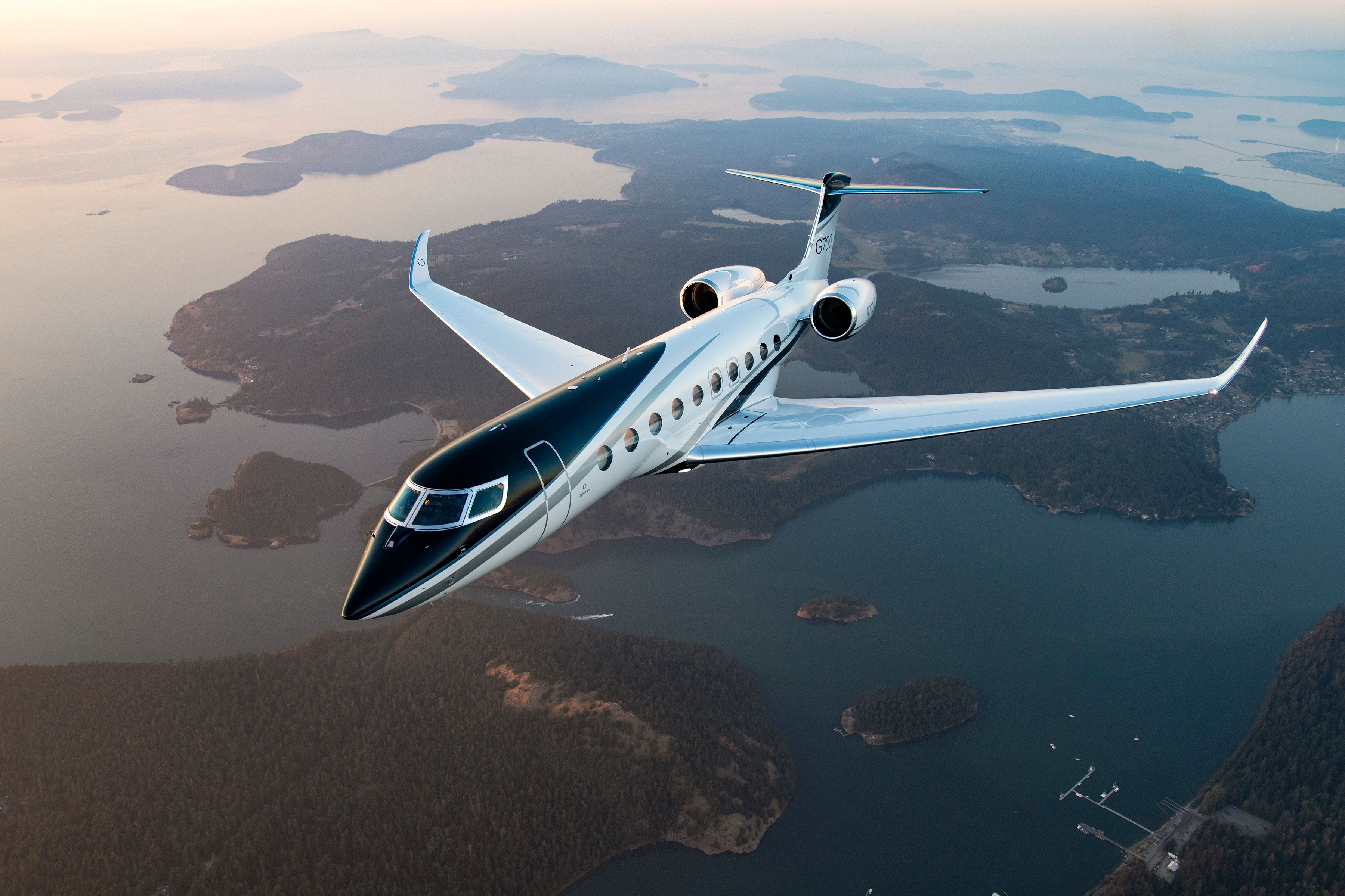 100 Pilots Can Now Fly The G700