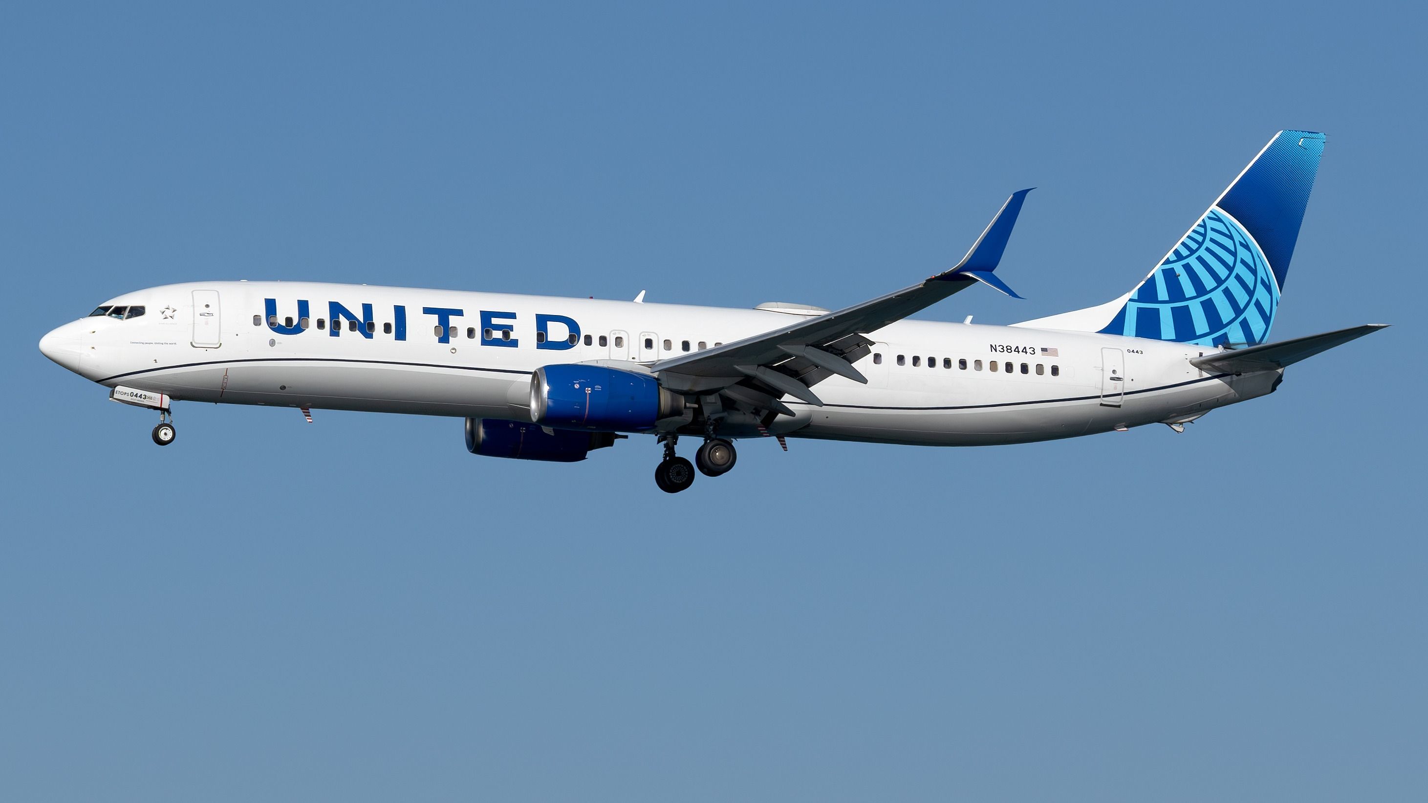 United Airlines Plans “Largest Ever” Domestic Schedule With Focus On ...