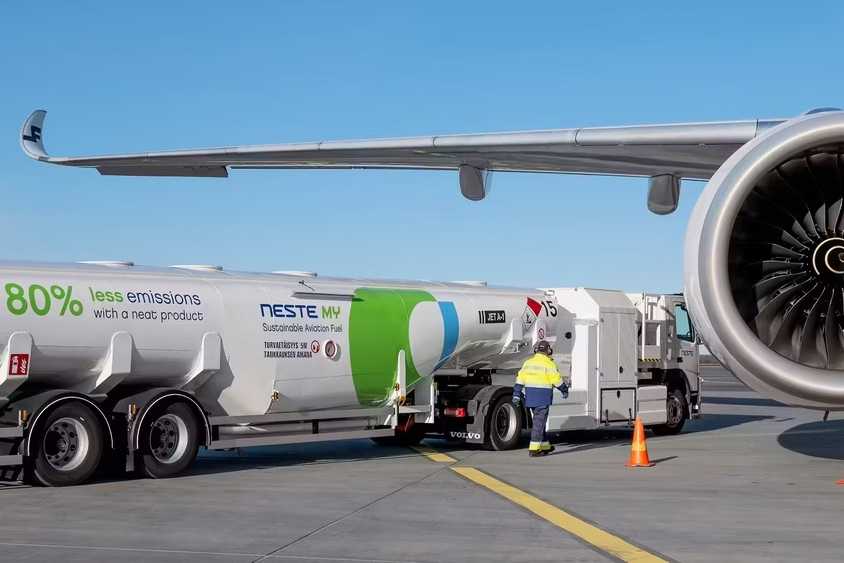Keeping Planes Flying: 5 Different Types Of Jet Fuel & Where They're Used