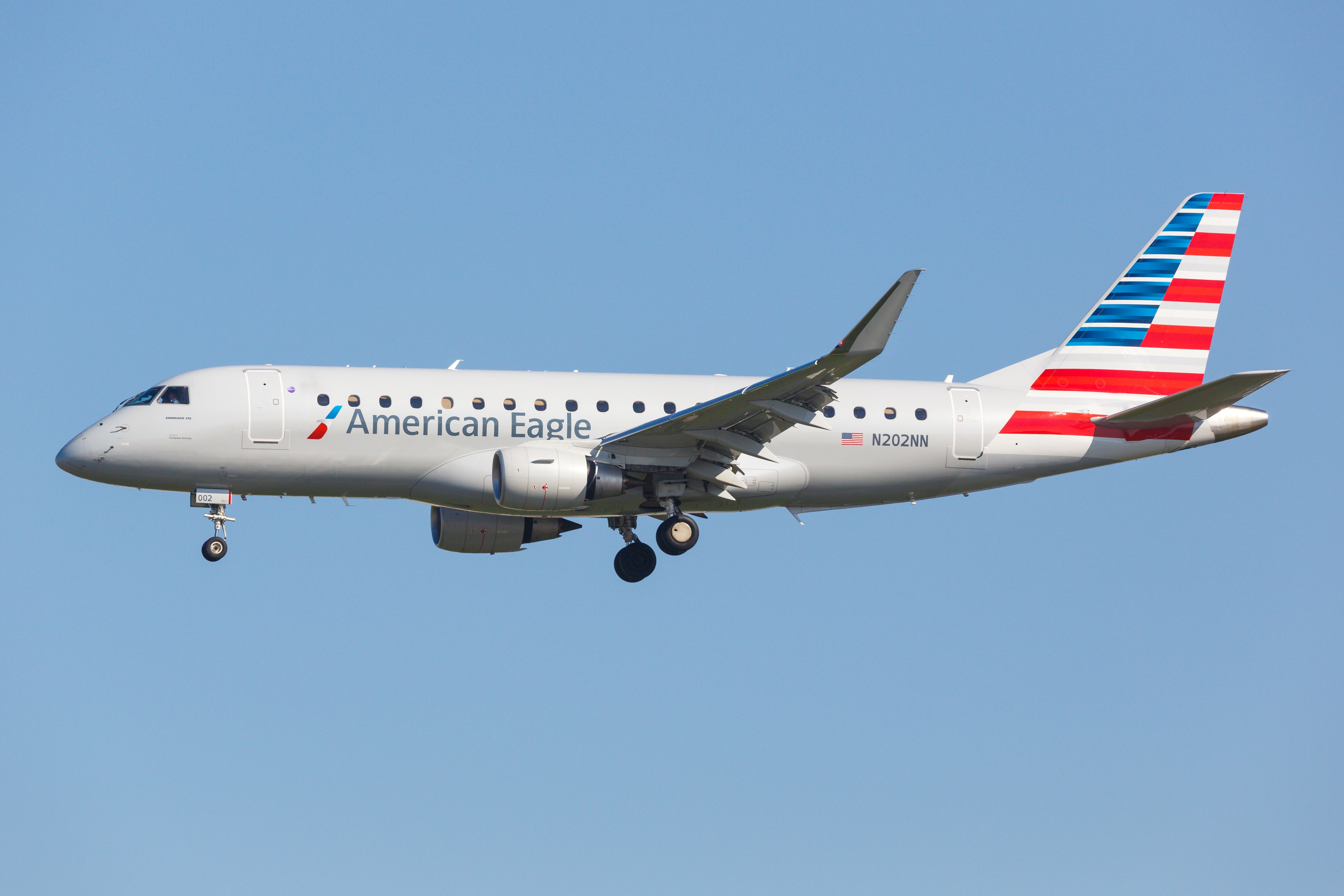 American Eagle ERJ145 Returns To Philadelphia Following Engine Failure