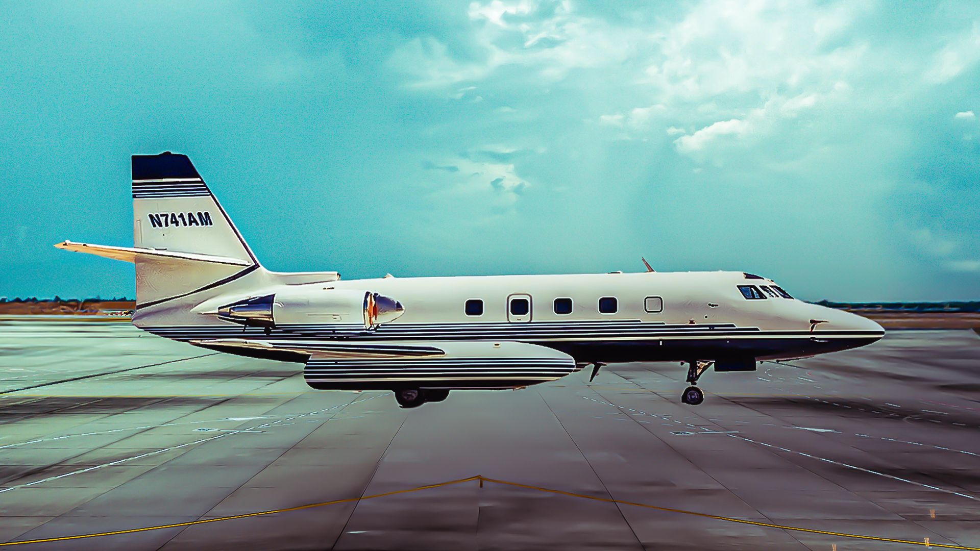 The First Official Private Jet: What Was Special About The Lockheed ...