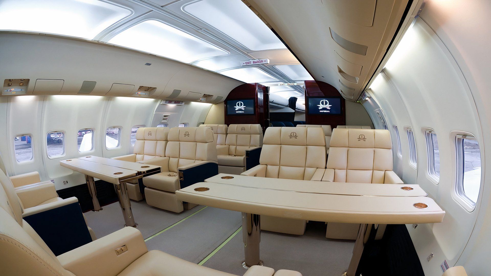 Which Two Aircraft Does Steven Spielberg Fly?