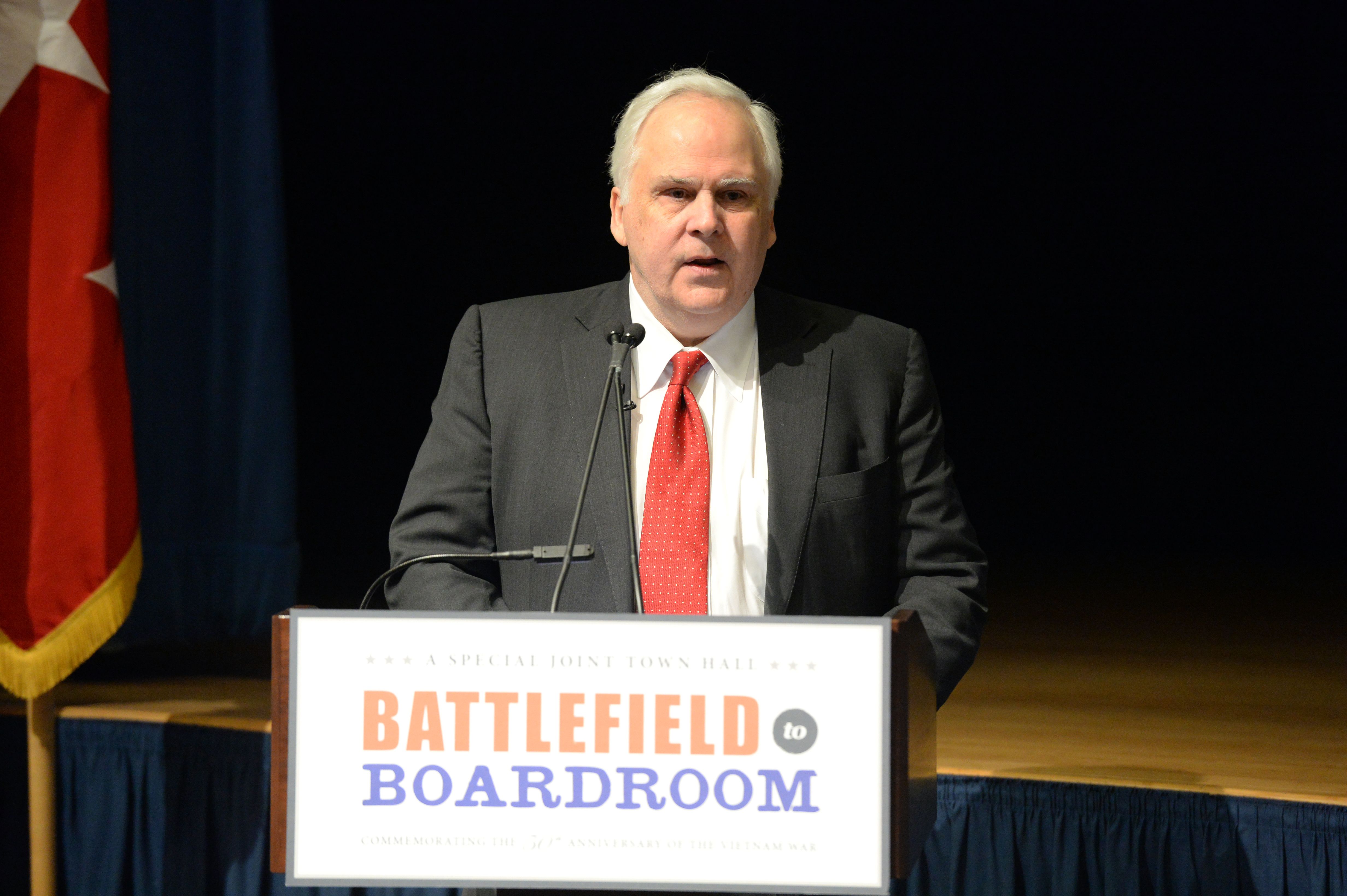 Fred Smith: The Former US Marine Pilot Who Founded FedEx