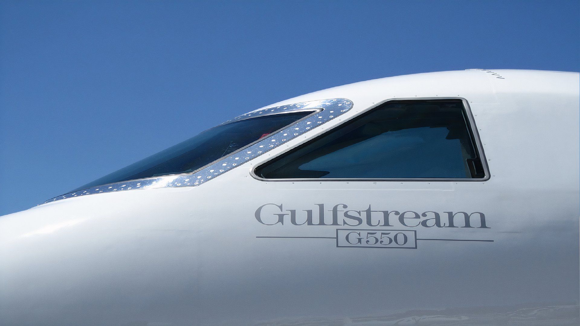 Gulfstream G550: A Look At The Private Jet That George Lucas Flies