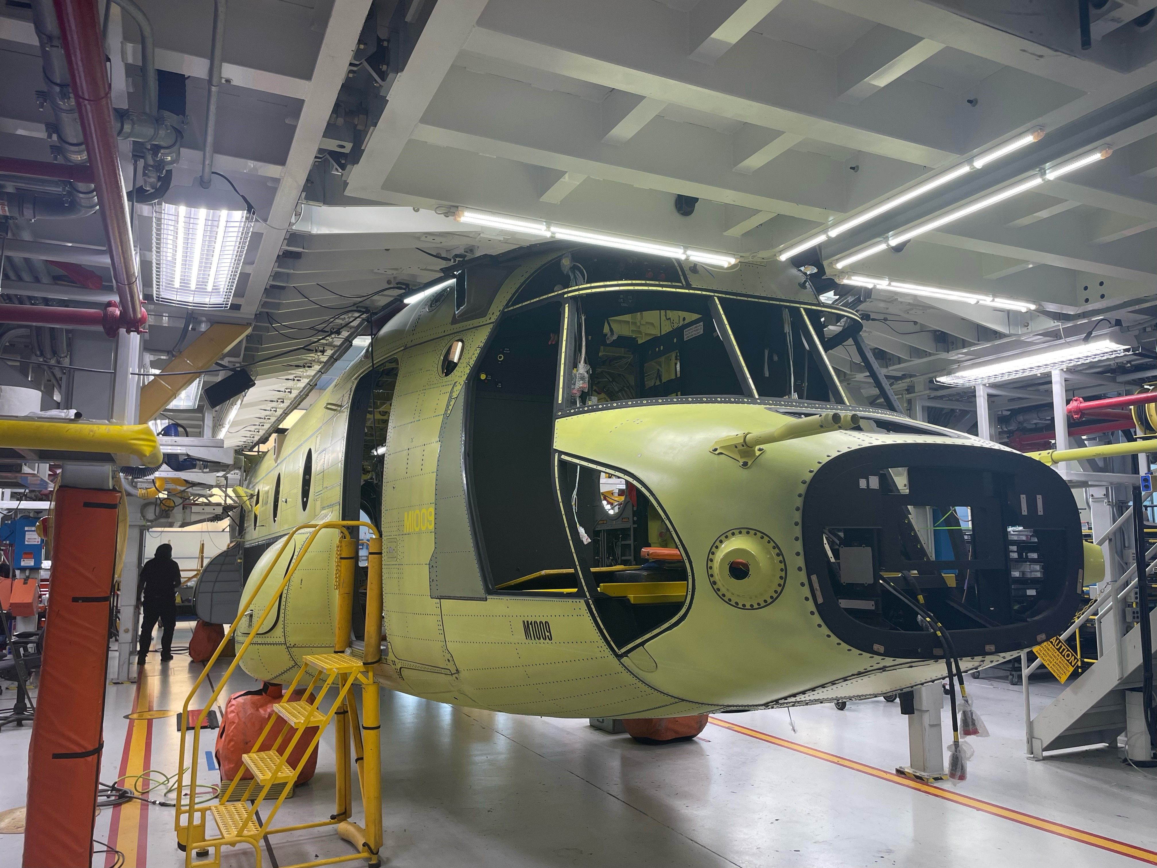 UK CH-47-ER Chinooks Will Pack Collins Aerospace Common Aviation ...
