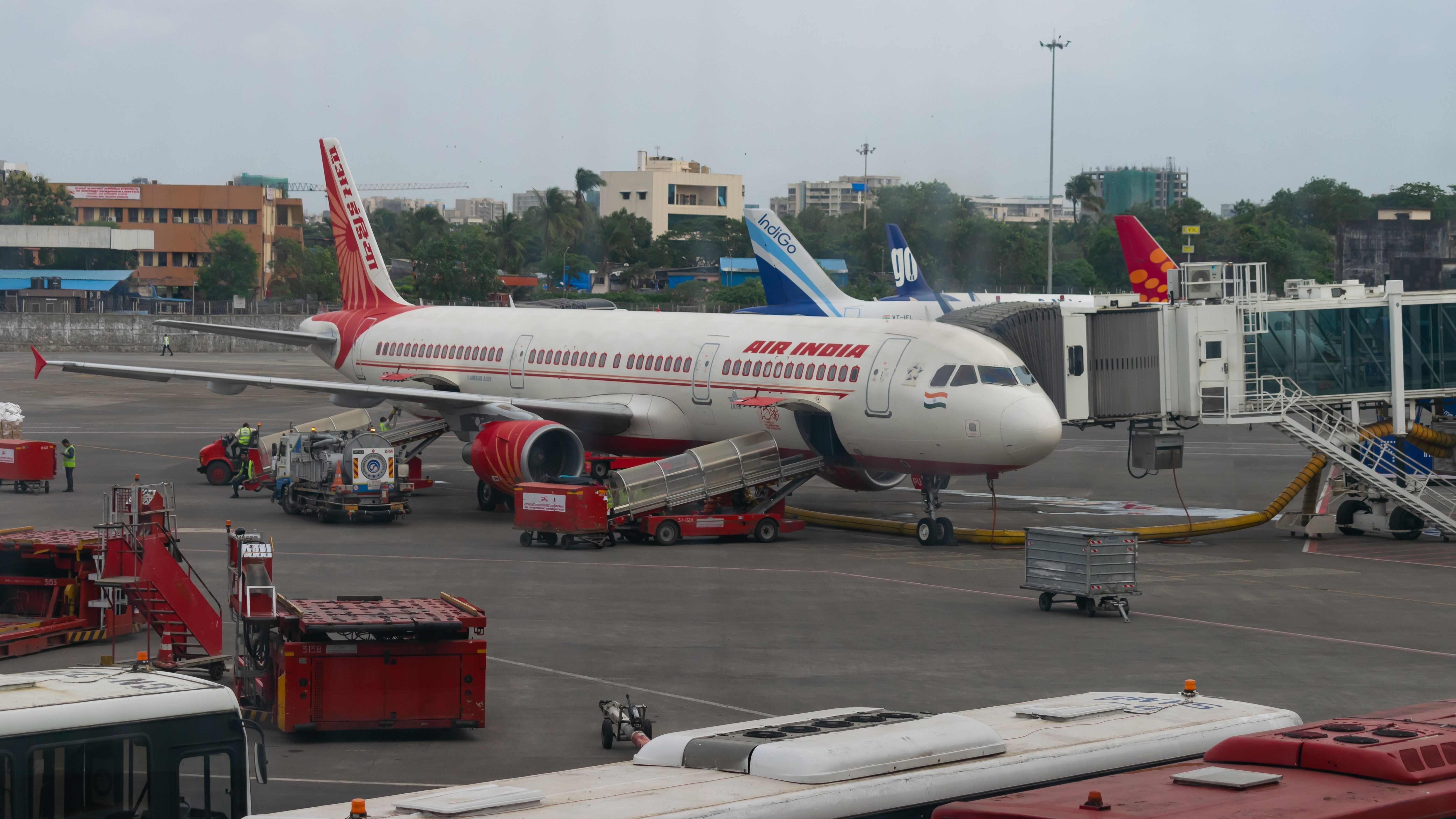 Indian Government Calls On Meta & X To Share Details On Airline Bomb ...