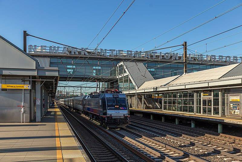 Train To Plane: 5 US Airports With Dedicated Railway Stations