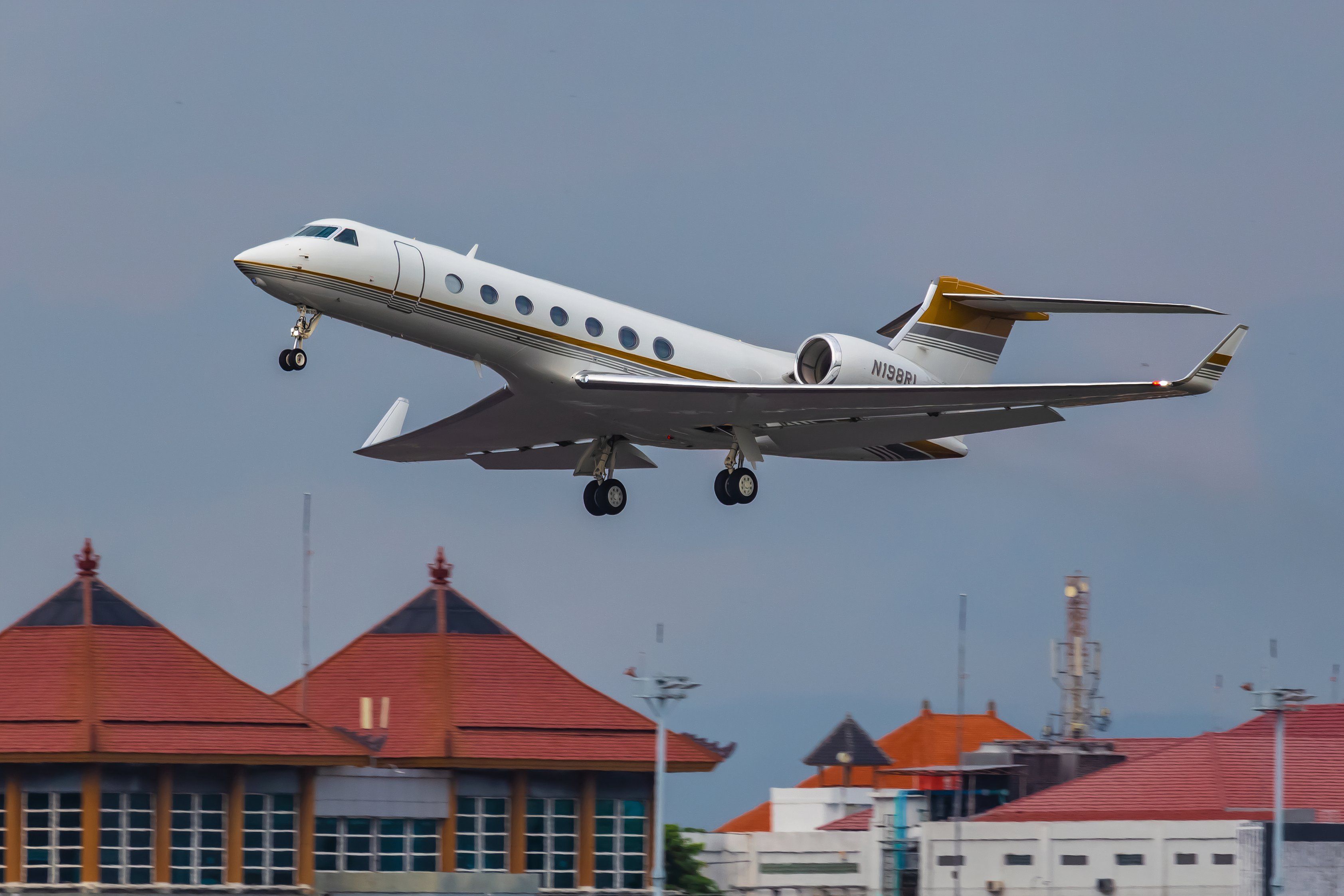 Private Jet Marketplace? A Closer Look At How KATANA Is Changing The ...